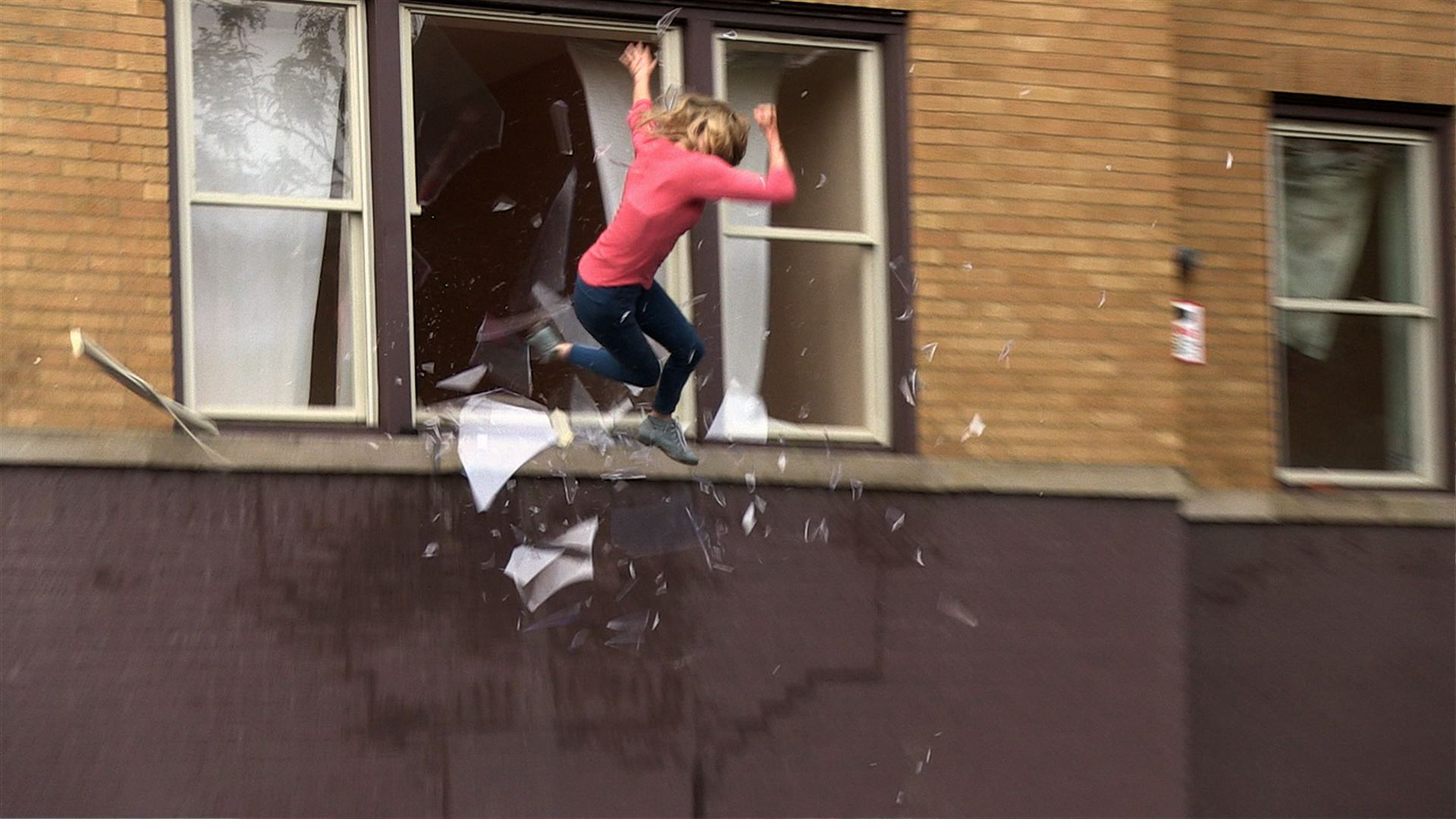 Watch Chicago P.D. Web Exclusive: Stuntwoman Explains the Window Leap ...