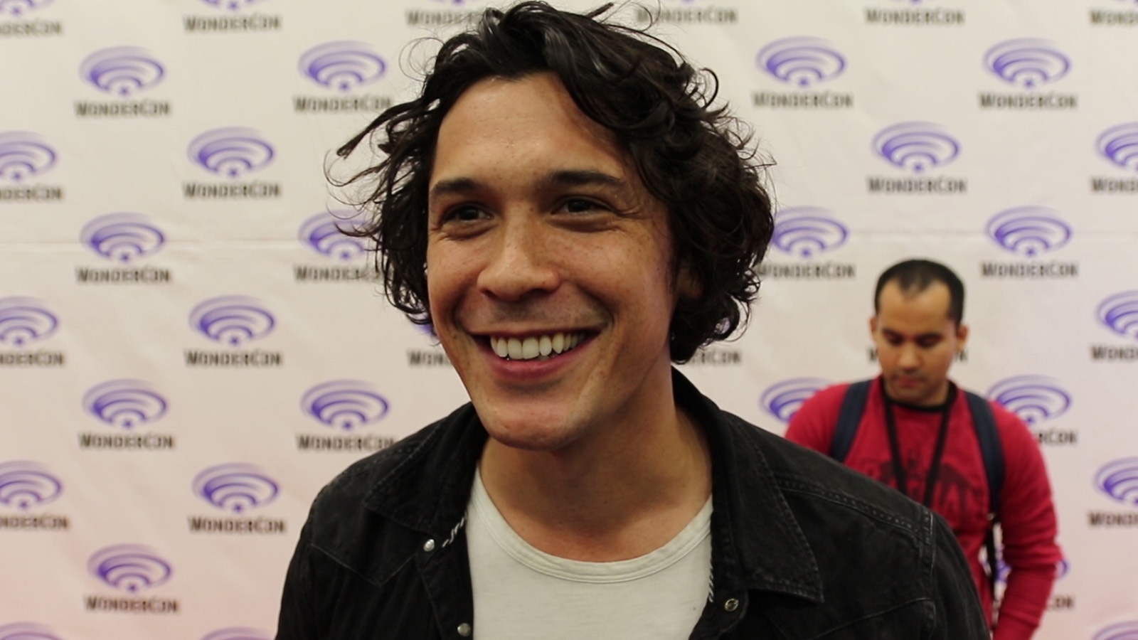 Watch Access Hollywood Interview: 'The 100's' Bob Morley Talks Bellamy ...