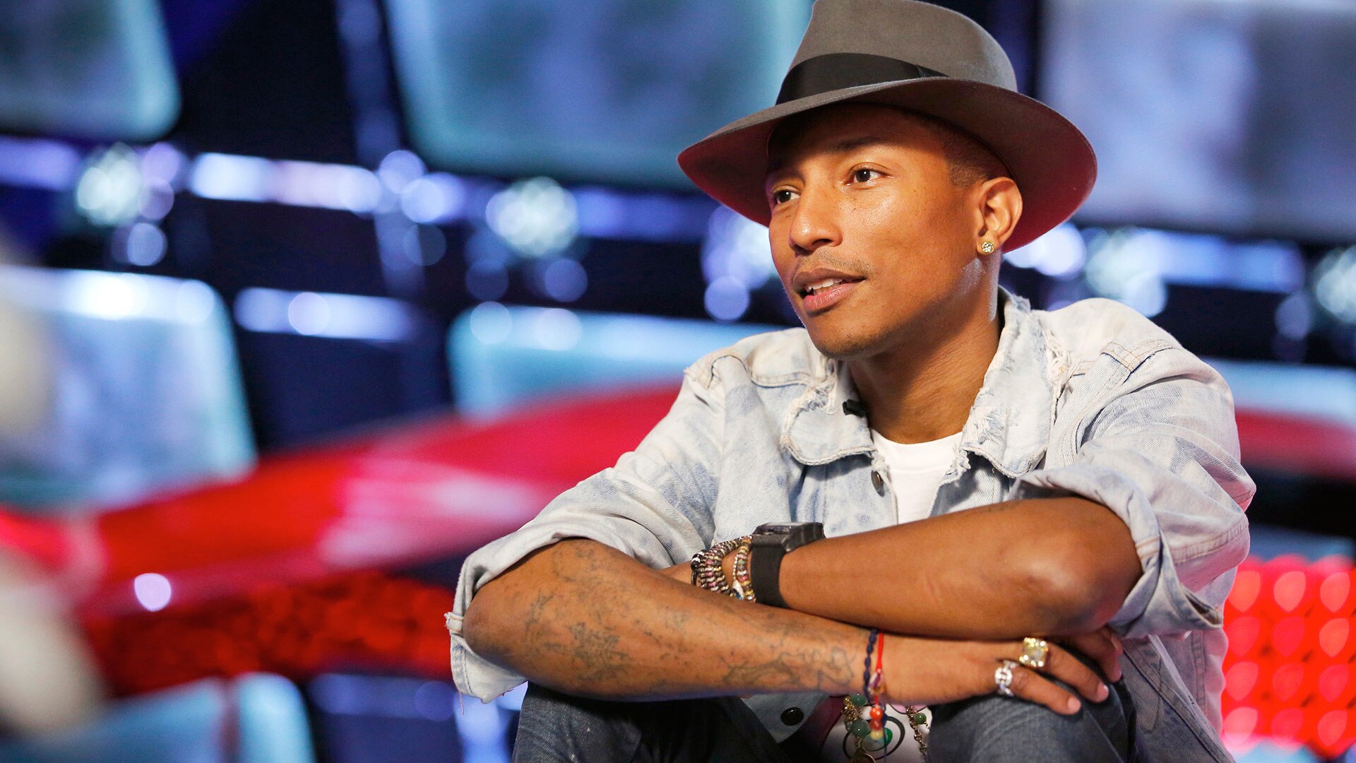 Watch The Voice Web Exclusive: Seven Times Pharrell Was a Life Coach ...