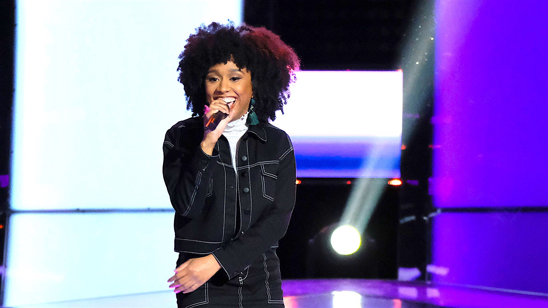 Watch The Voice Highlight: Fousheé Blind Audition: "Redbone" - NBC.com