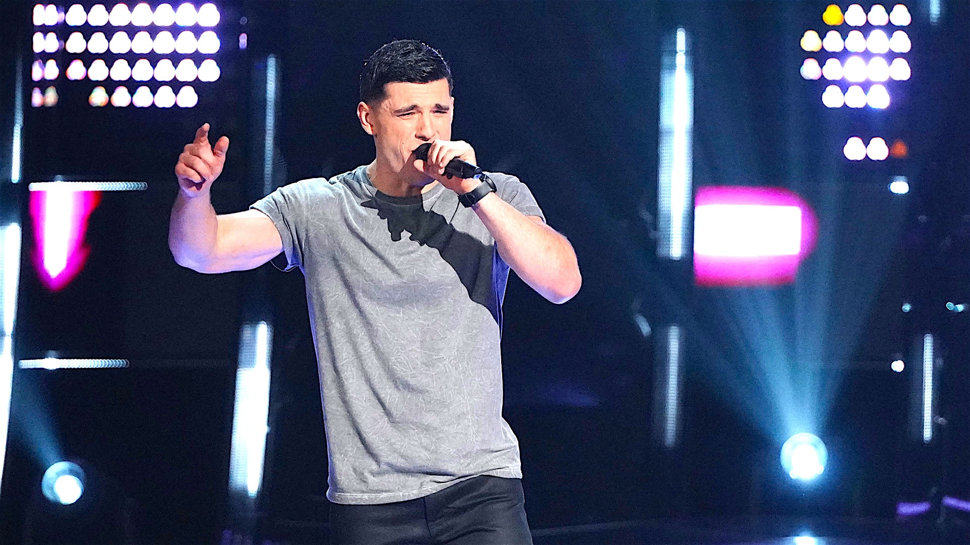 Watch The Voice Highlight: Wyatt Rivers Blind Audition: "River" - NBC.com