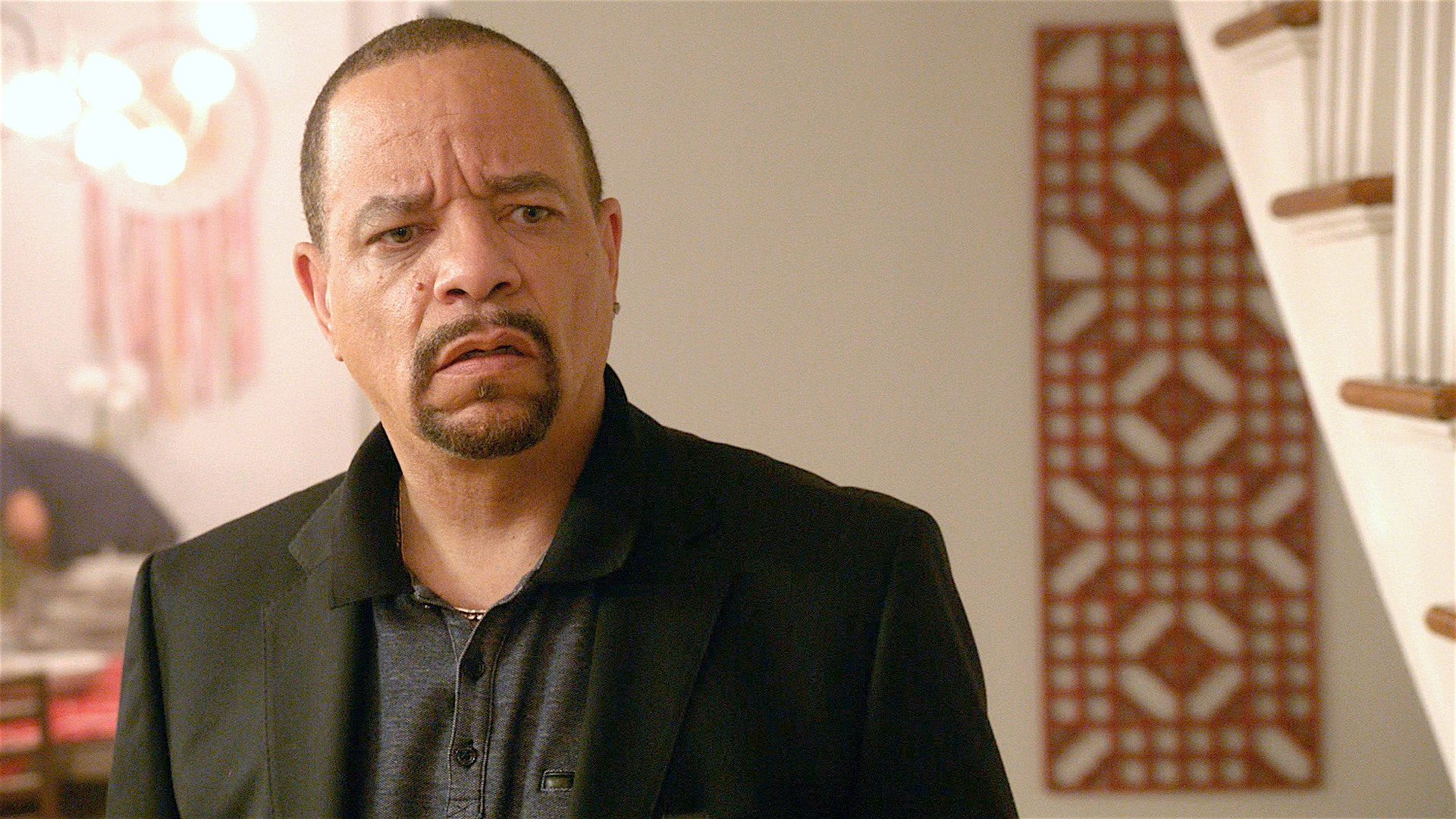 Watch Law & Order: Special Victims Unit Sneak Peek: Fin Faces a ...