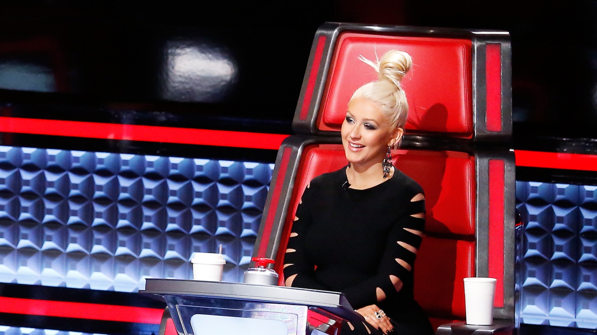 Watch The Voice Web Exclusive: Inspired By: Christina Aguilera - NBC.com