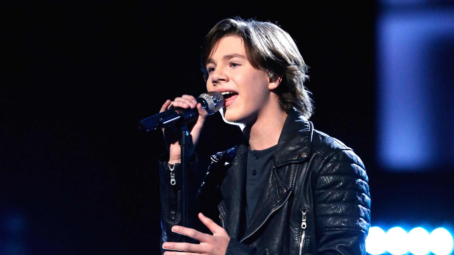 Watch The Voice Highlight: Braiden Sunshine: "Everything I Own" - NBC.com