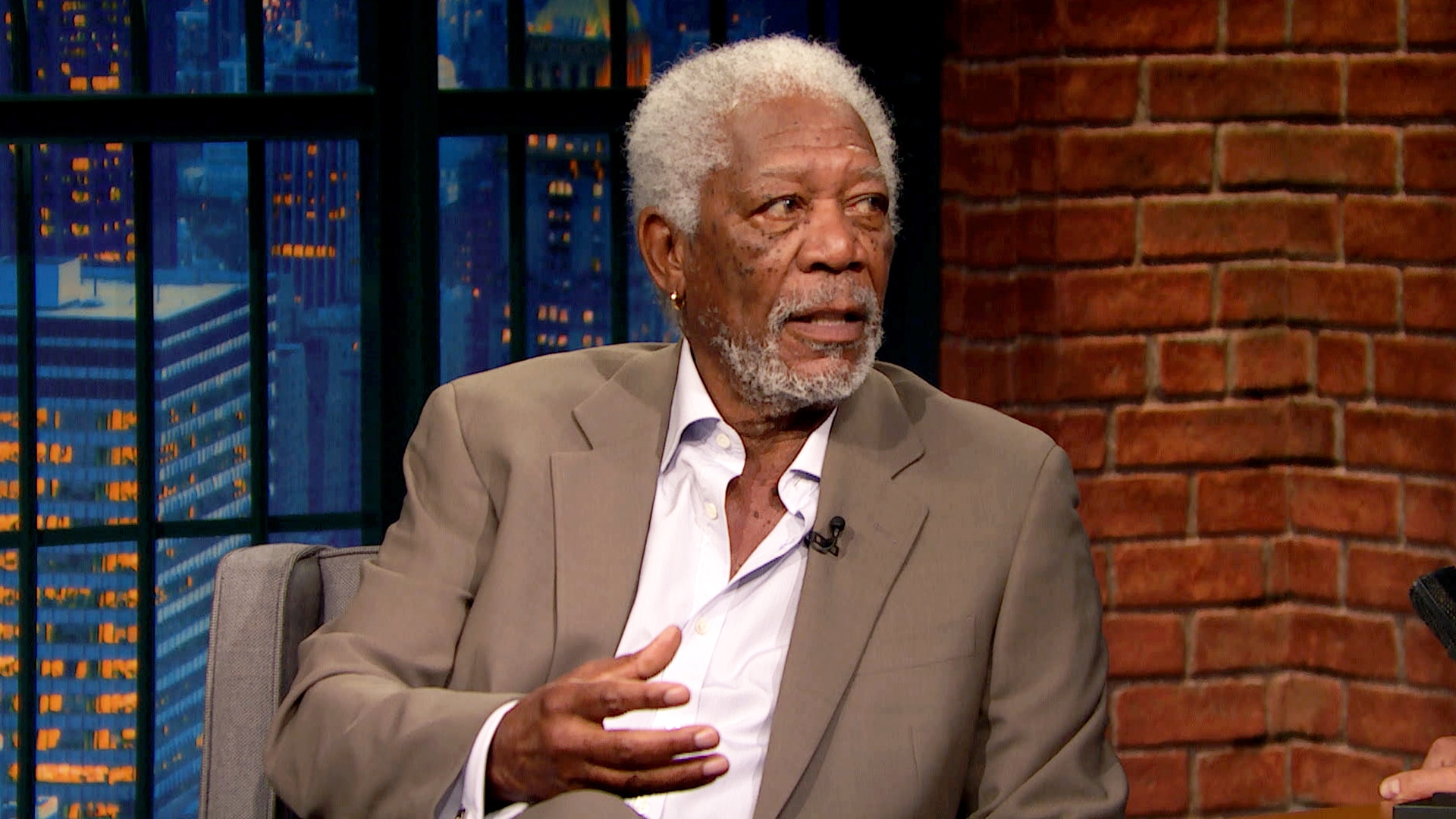 Watch Late Night with Seth Meyers Episode: Morgan Freeman, Rob Kazinsky ...