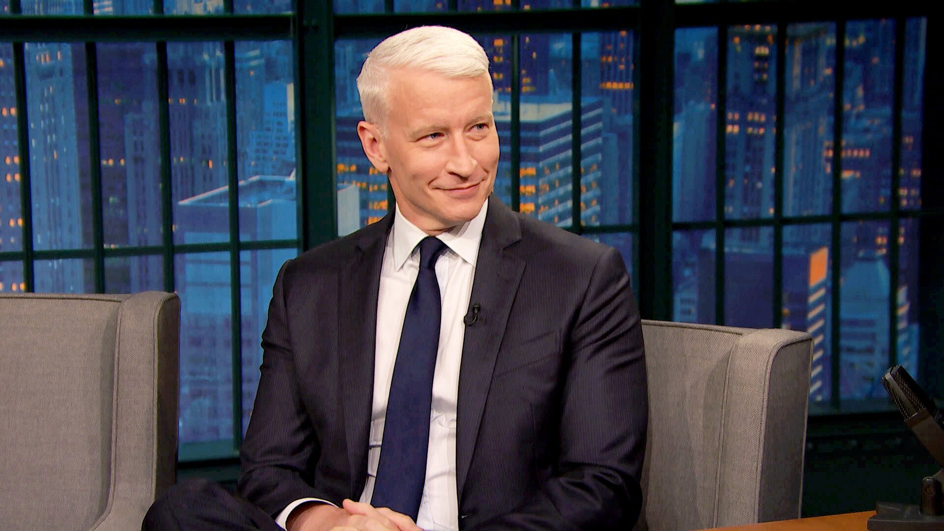 Watch Late Night with Seth Meyers Episode: Anderson Cooper, Gilbert ...