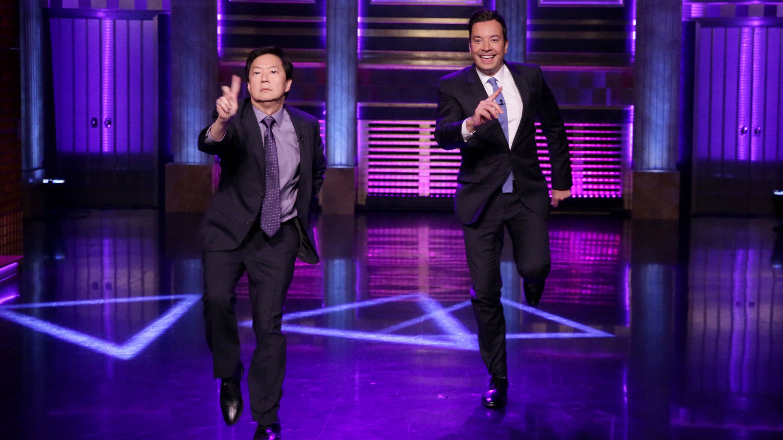 Watch The Tonight Show Starring Jimmy Fallon Highlight: Turn and Face ...