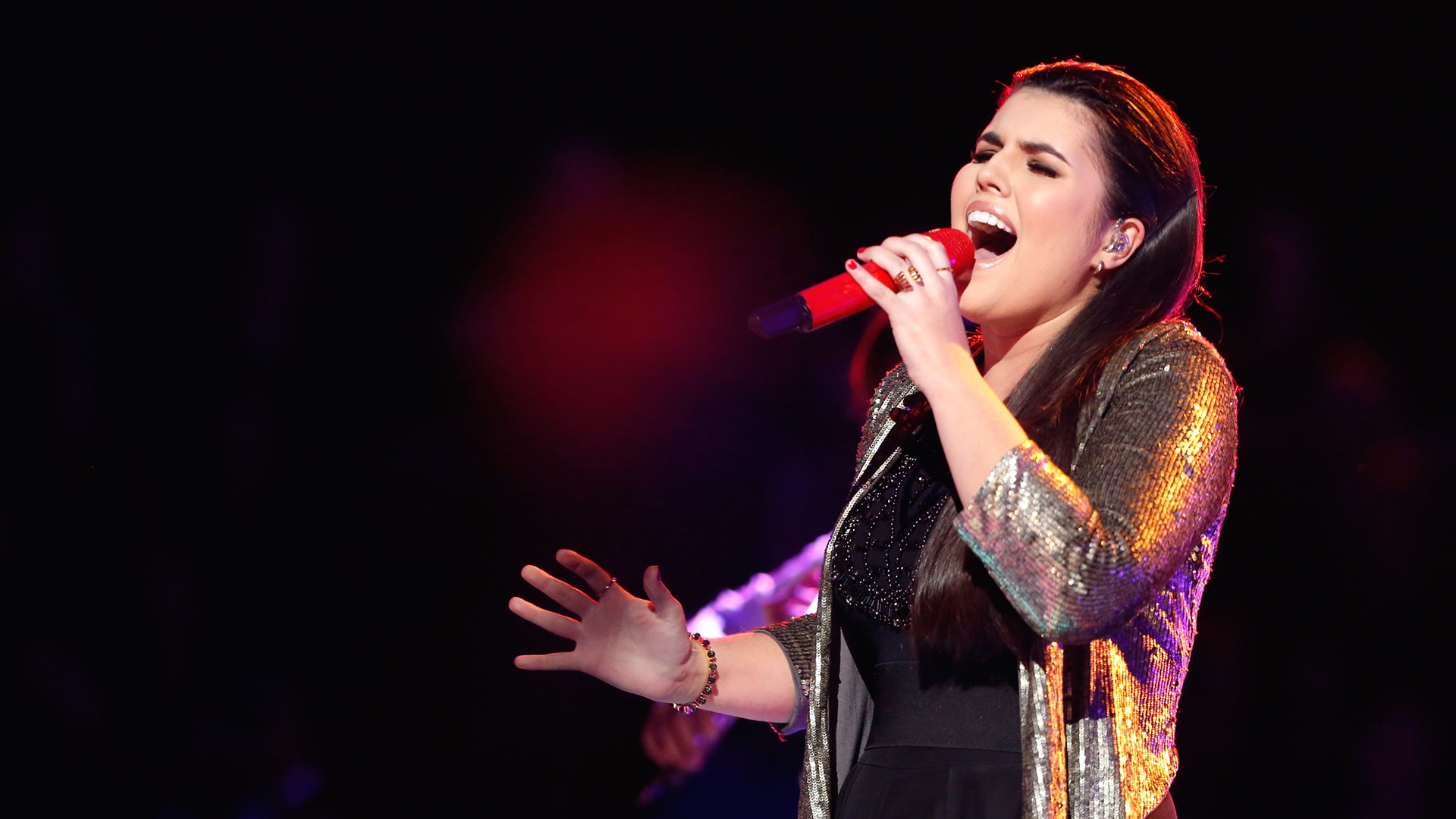Watch The Voice Highlight: Madi Davis: "Love Is Blindness" - NBC.com