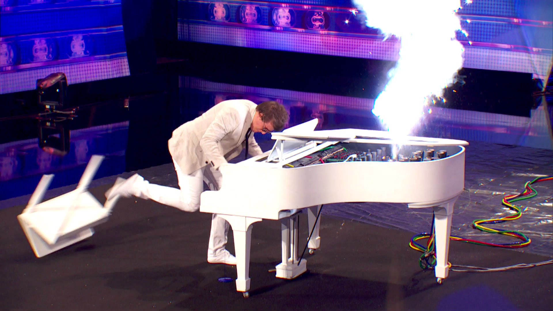 Watch America's Got Talent Current Preview: Who Will Be The Next Great ...