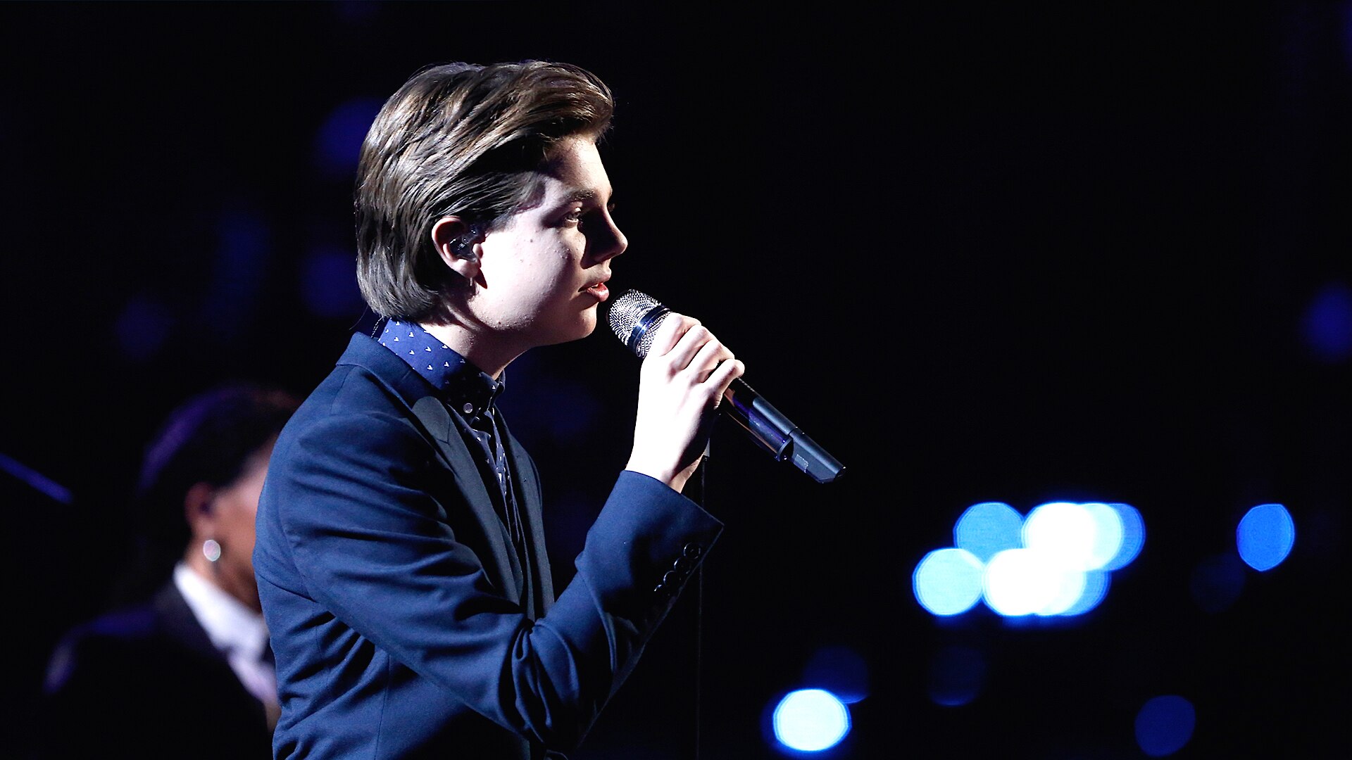 Watch The Voice Highlight: Braiden Sunshine: "True" - NBC.com