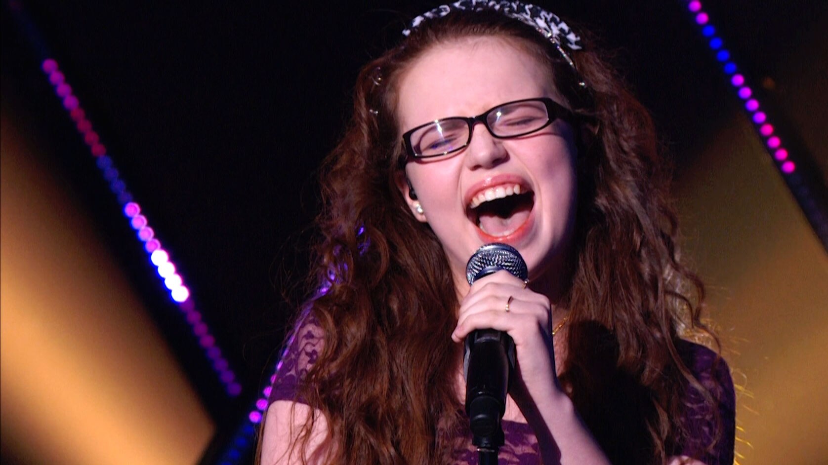 Watch America's Got Talent Highlight: Mara Justine: Top 12 Performance ...