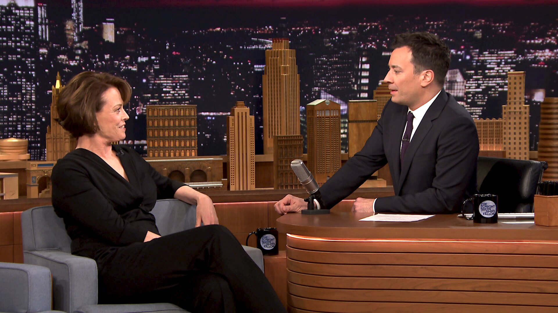 Watch The Tonight Show Starring Jimmy Fallon Episode: Andy Cohen Gives ...