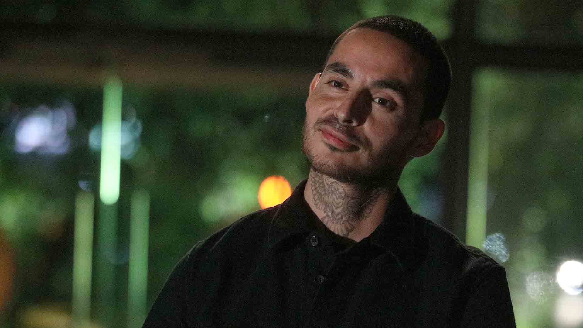 Watch Good Girls Current Preview: Next: Rio Gives Beth the Keys to the ...