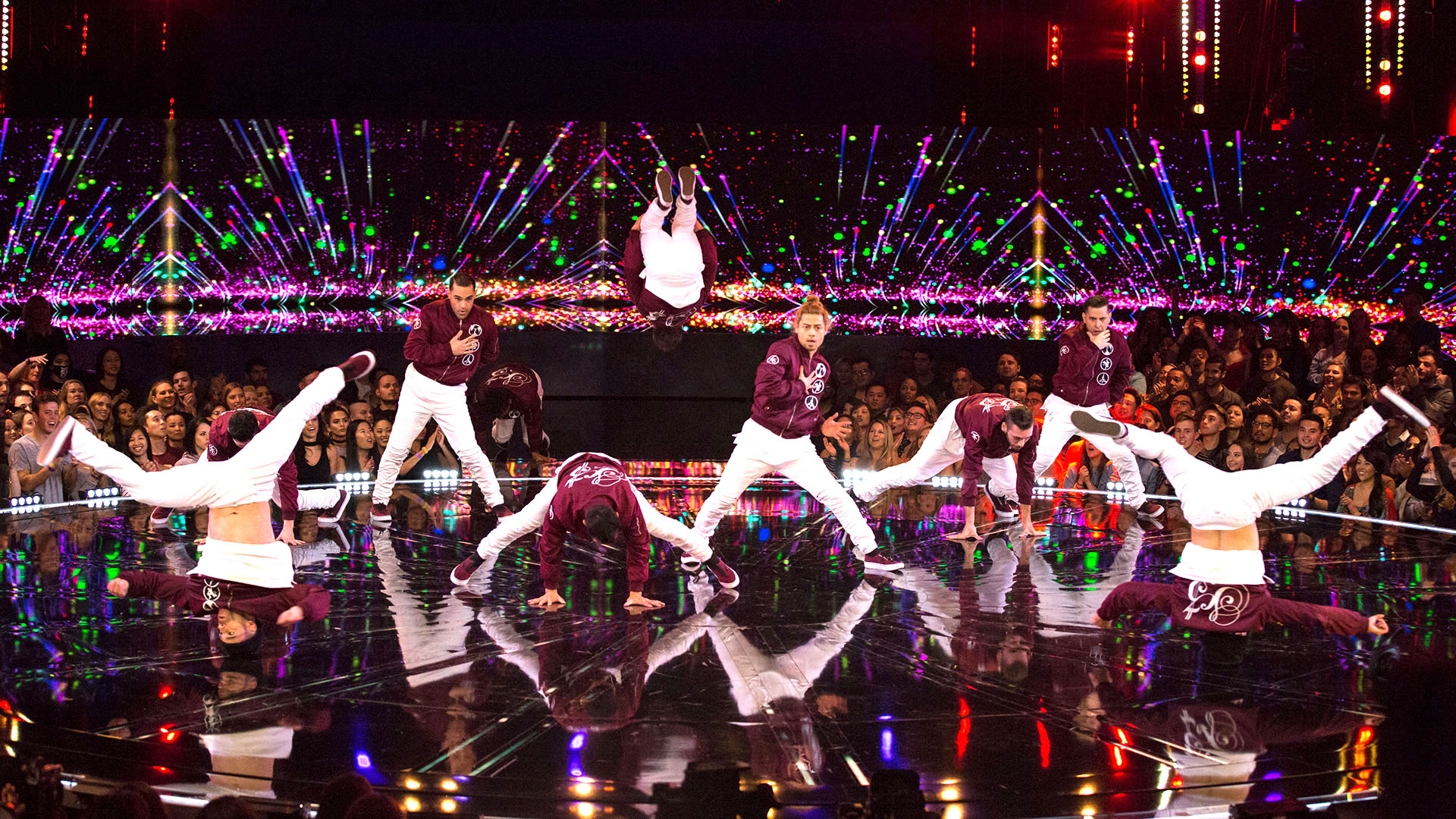 Watch World of Dance Web Exclusive: Front Row: Super Cr3w - NBC.com