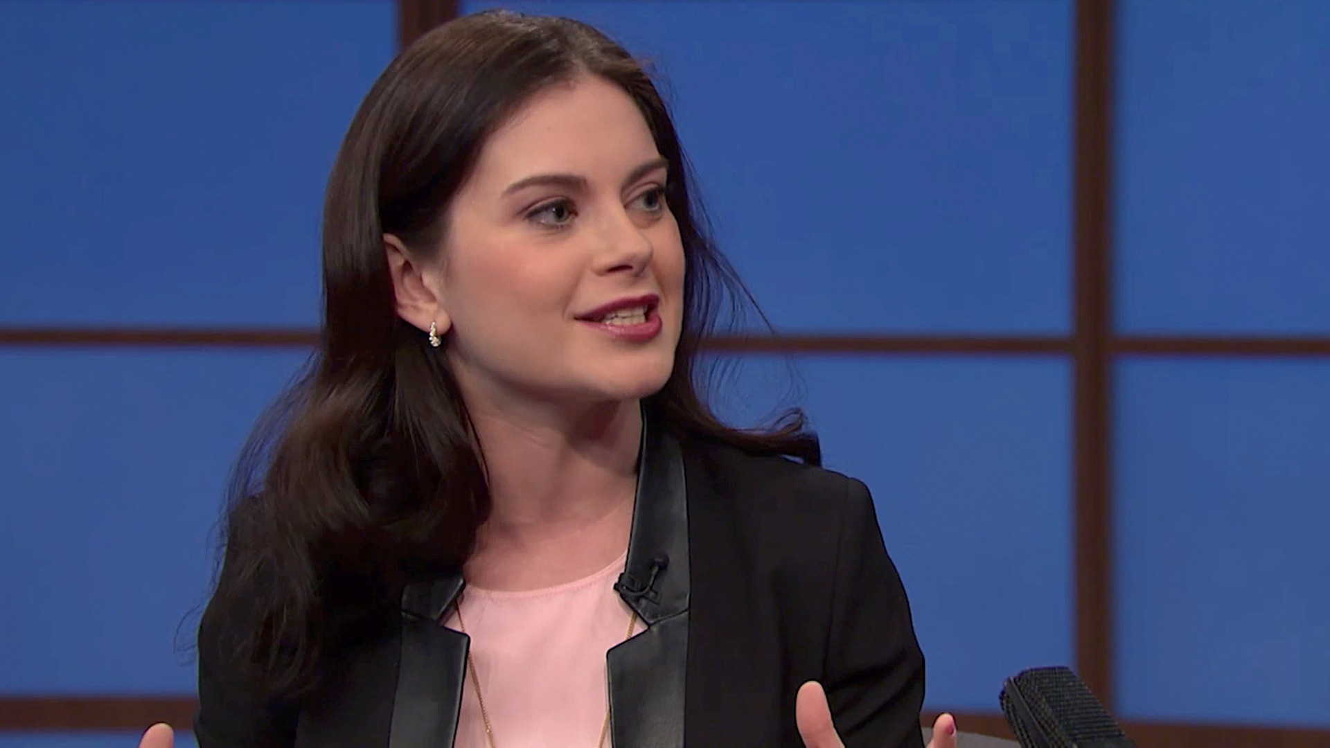 Watch Late Night with Seth Meyers Interview: Extended Interview: Author ...