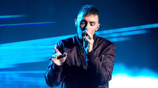 Watch The Voice Highlight: Hunter Plake: "Higher Love" - NBC.com