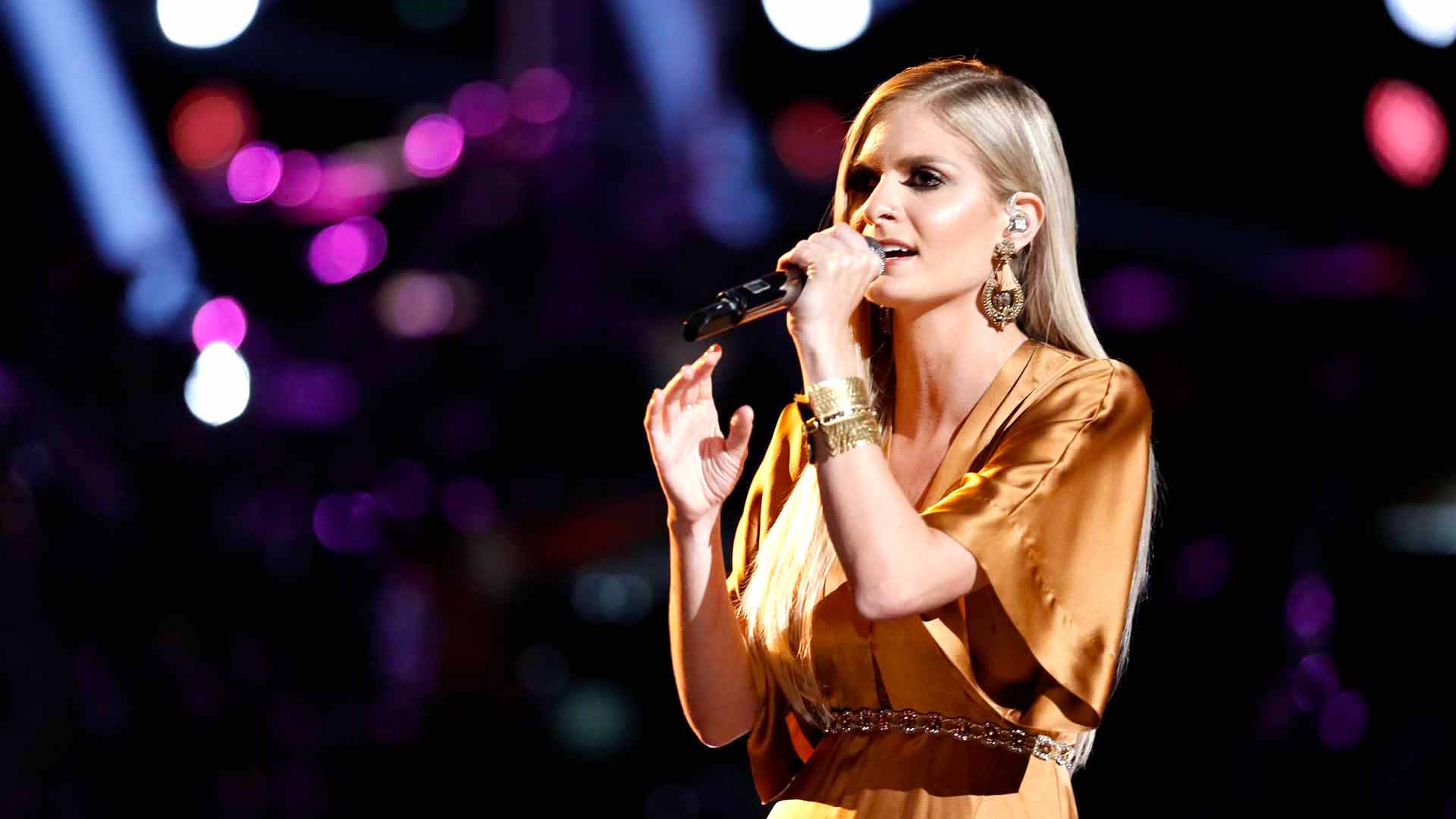 Watch The Voice Highlight: Lauren Duski: "Someone Else's Star" - NBC.com