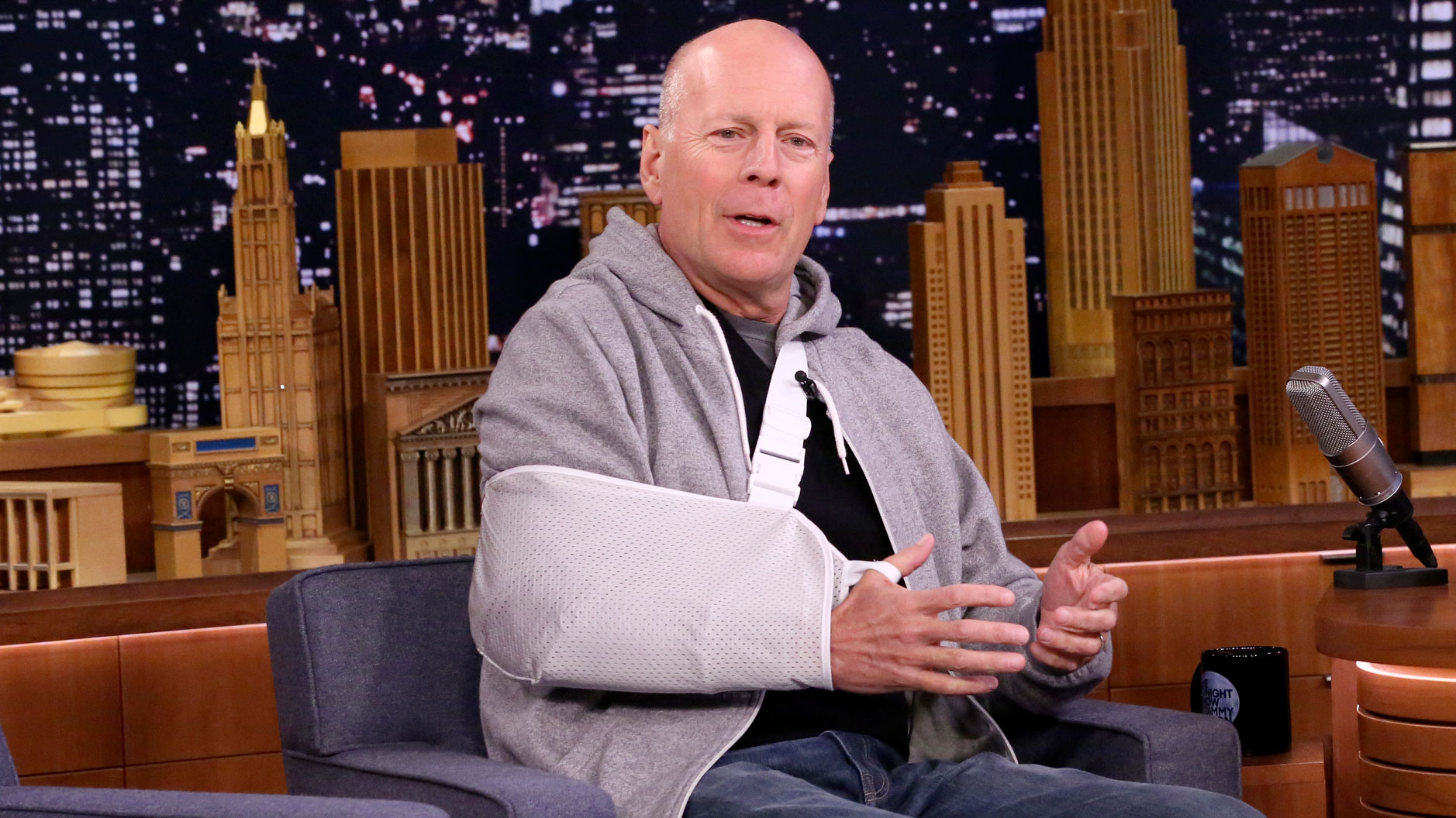 Watch The Tonight Show Starring Jimmy Fallon Interview: Bruce Willis ...