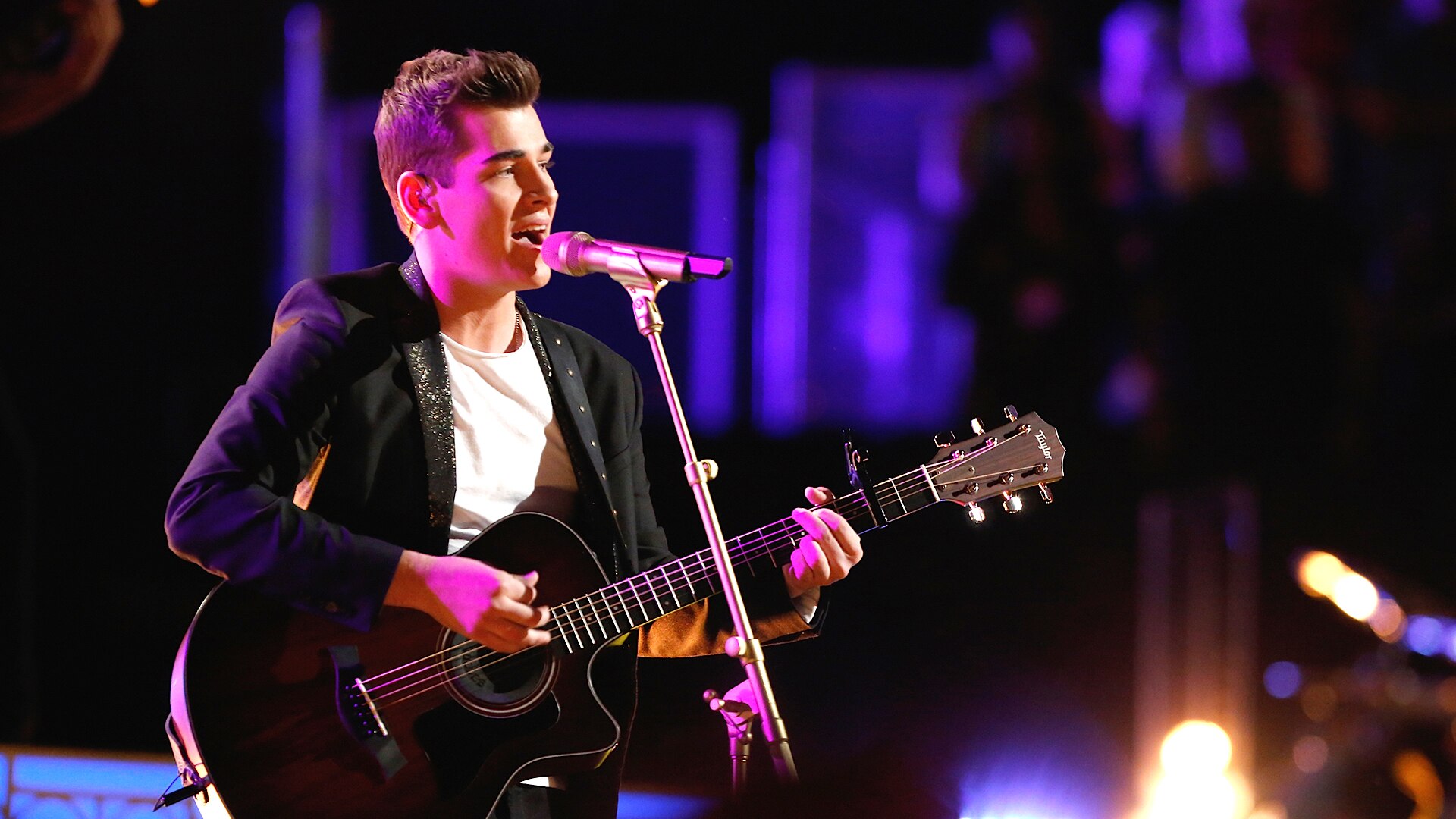 Watch The Voice Highlight: Zach Seabaugh: "The Climb" - NBC.com