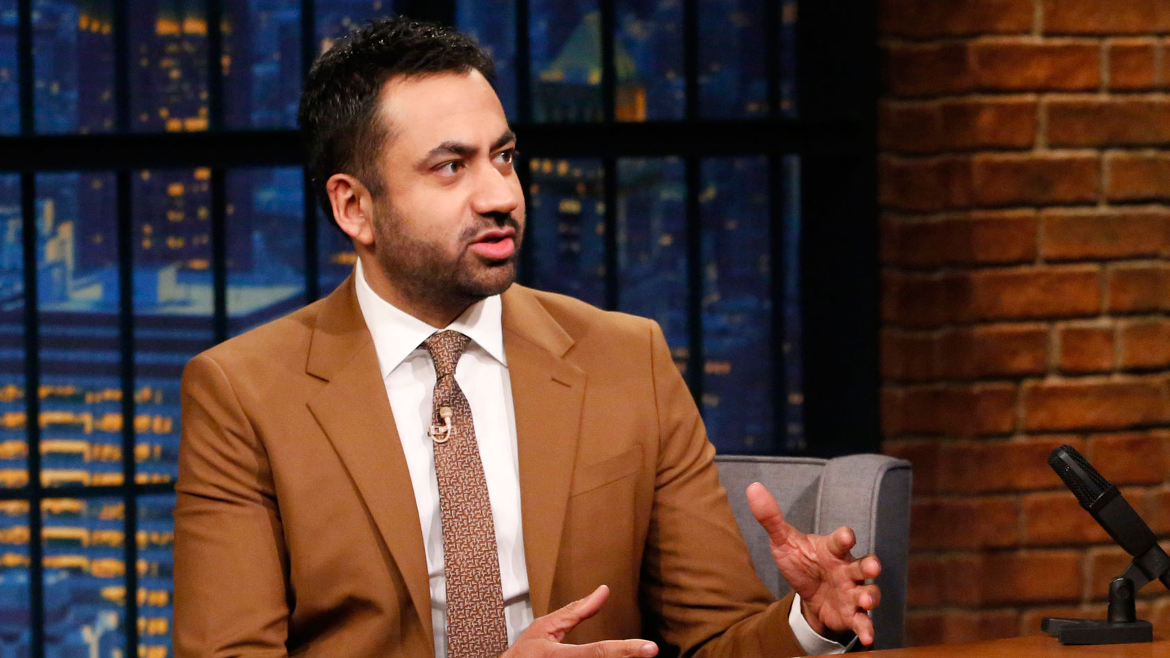 Watch Late Night with Seth Meyers Interview: Kal Penn Talks About His ...