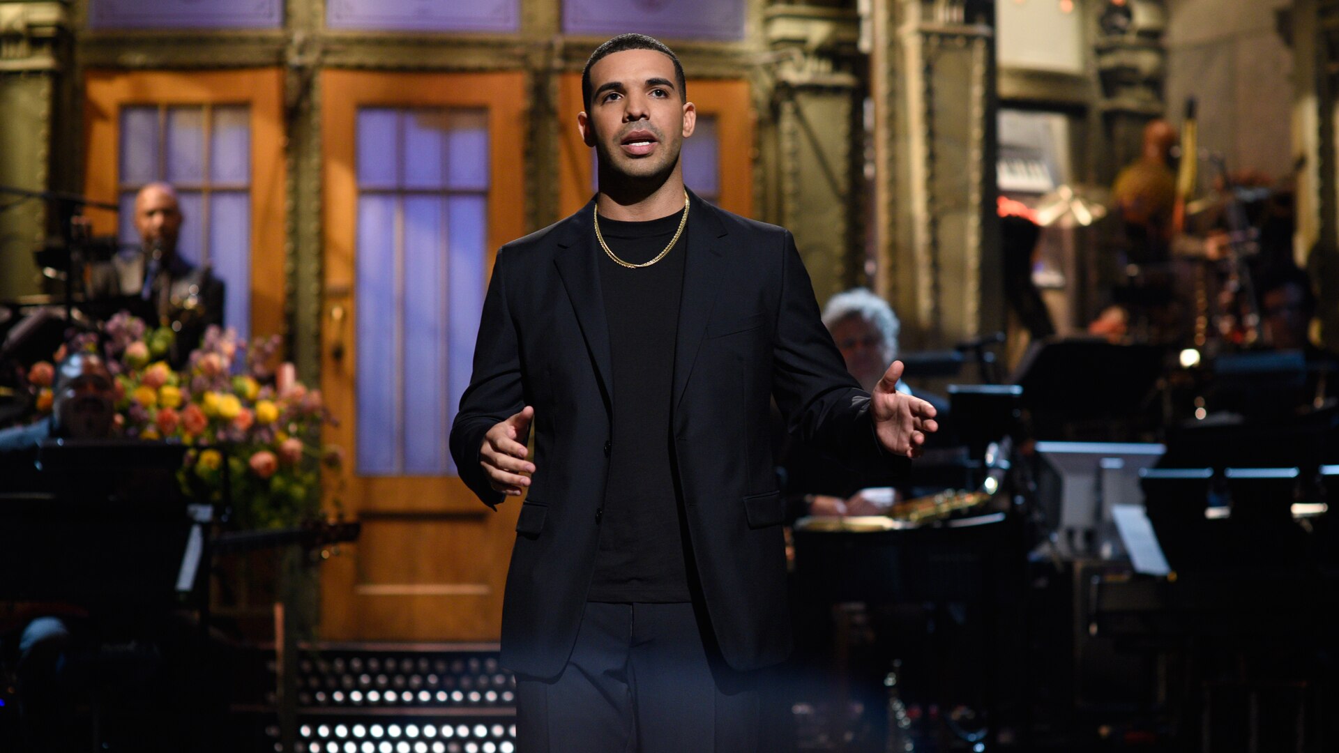 Watch Saturday Night Live Highlight: Drake More Than a Meme Monologue ...