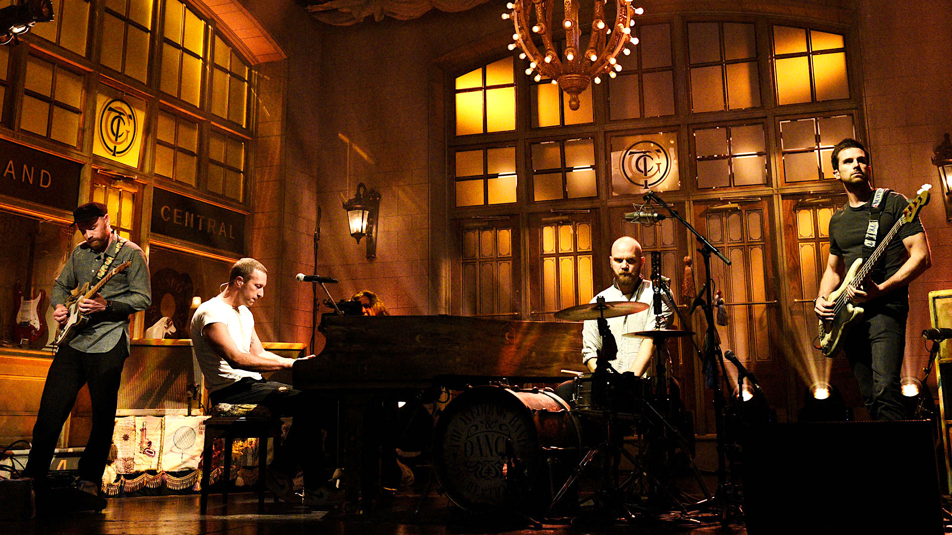 Watch Saturday Night Live Highlight: Coldplay: Everyday Life (Live ...