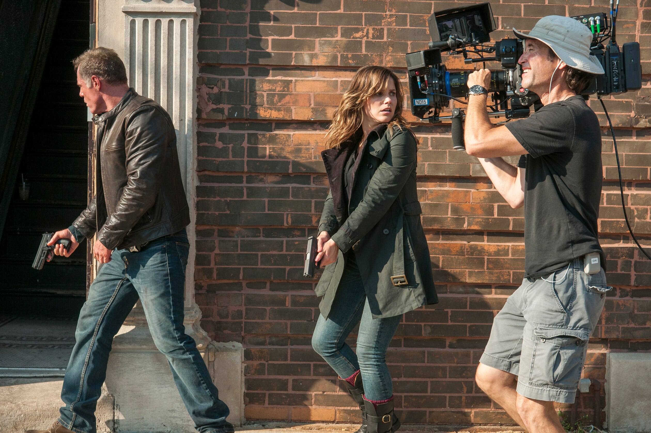 Chicago P.D.: Behind the Scenes: Stepping Stone Photo: 1484971 - NBC.com