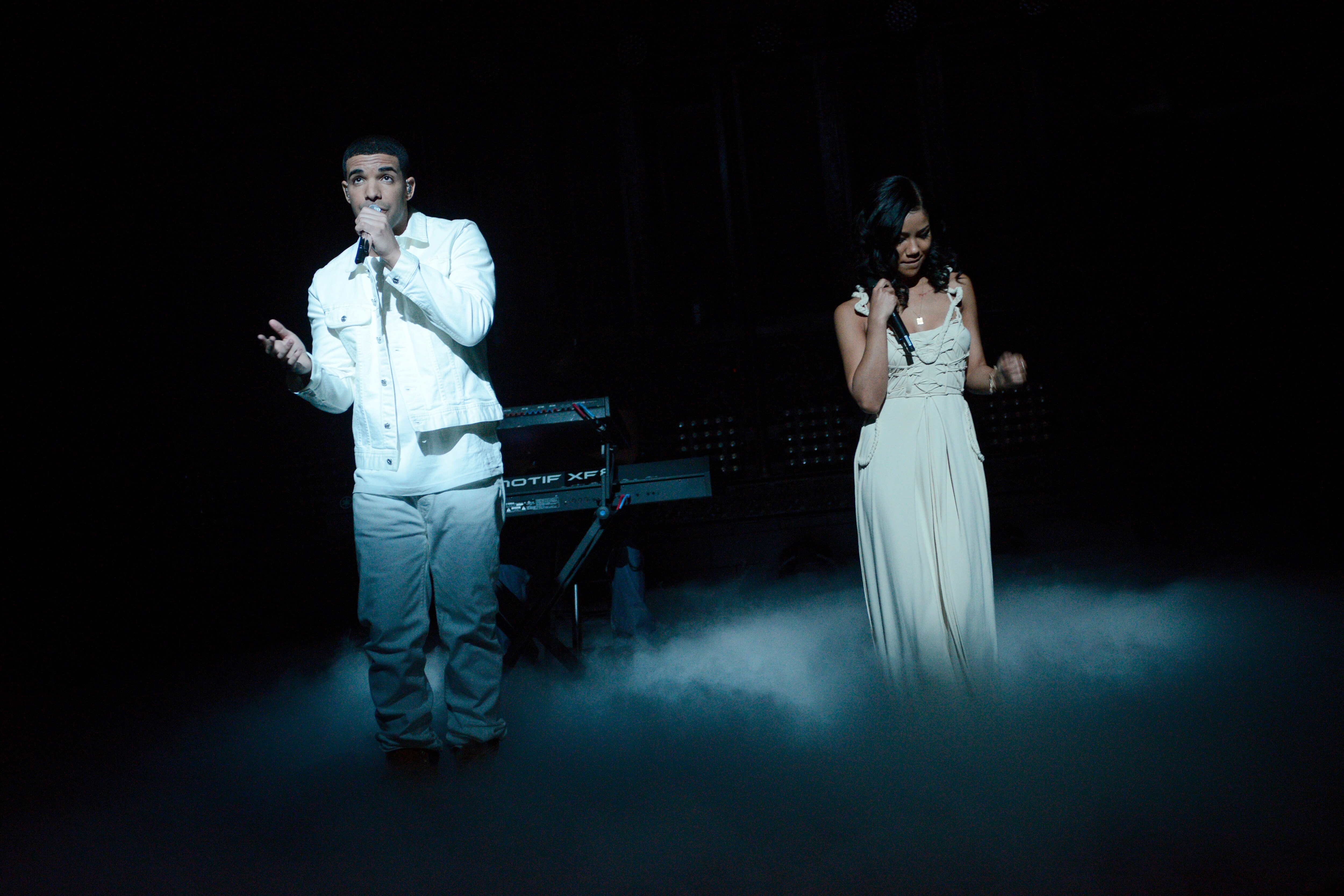 Saturday Night Live From The Set Drake Photo 1508991