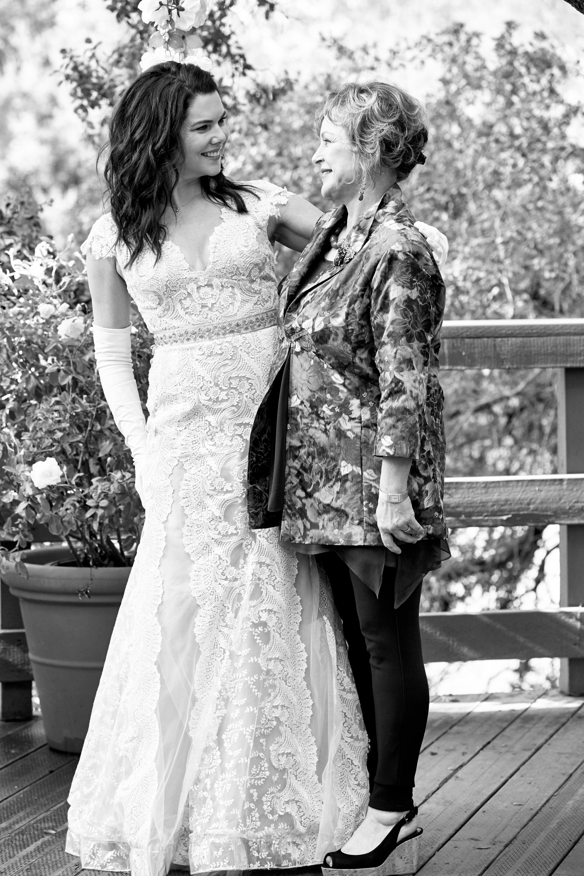 Parenthood: Hank and Sarah's Wedding Album Photo: 2208251 - NBC.com