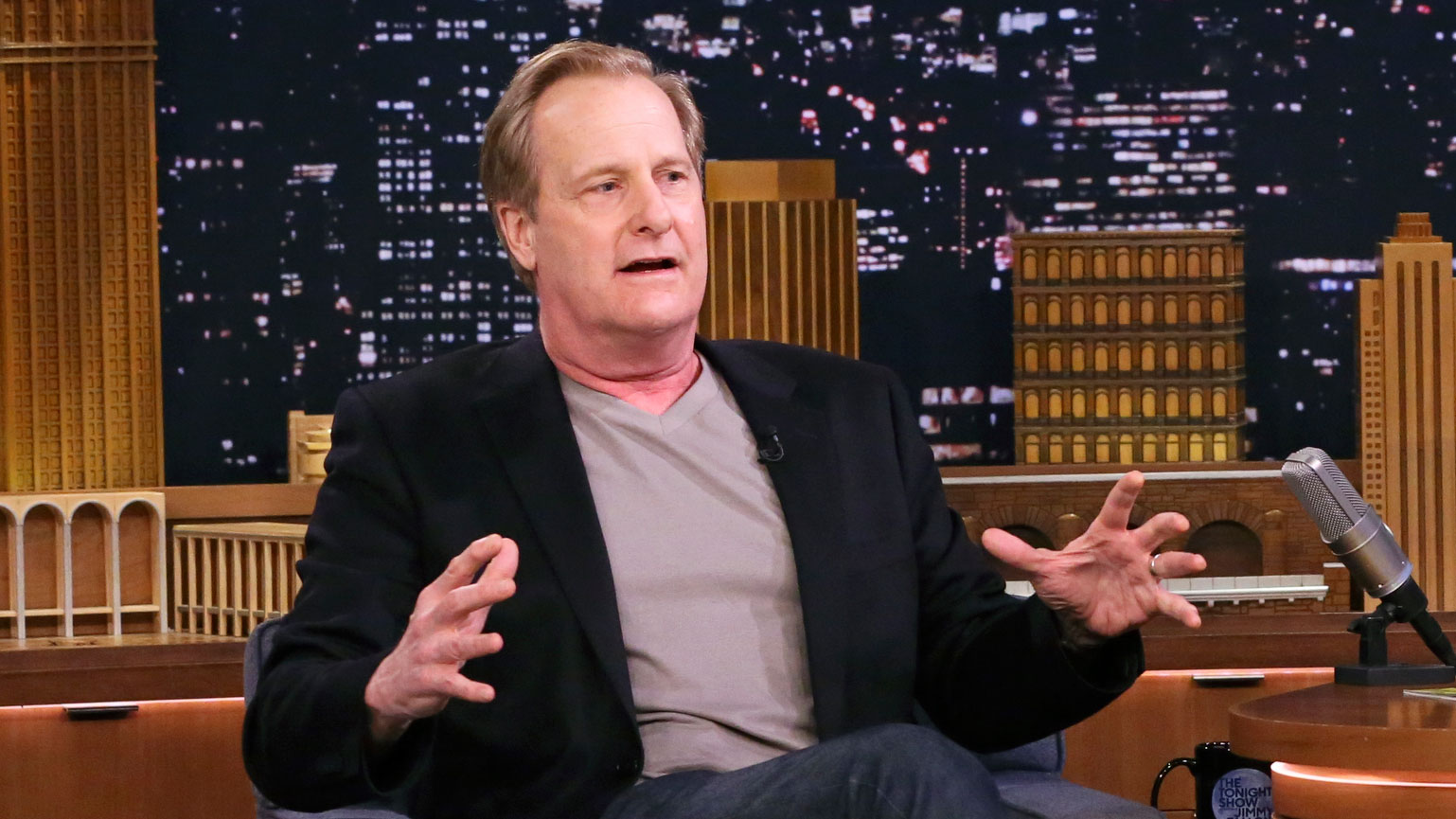 Watch The Tonight Show Starring Jimmy Fallon Interview: Jeff Daniels ...