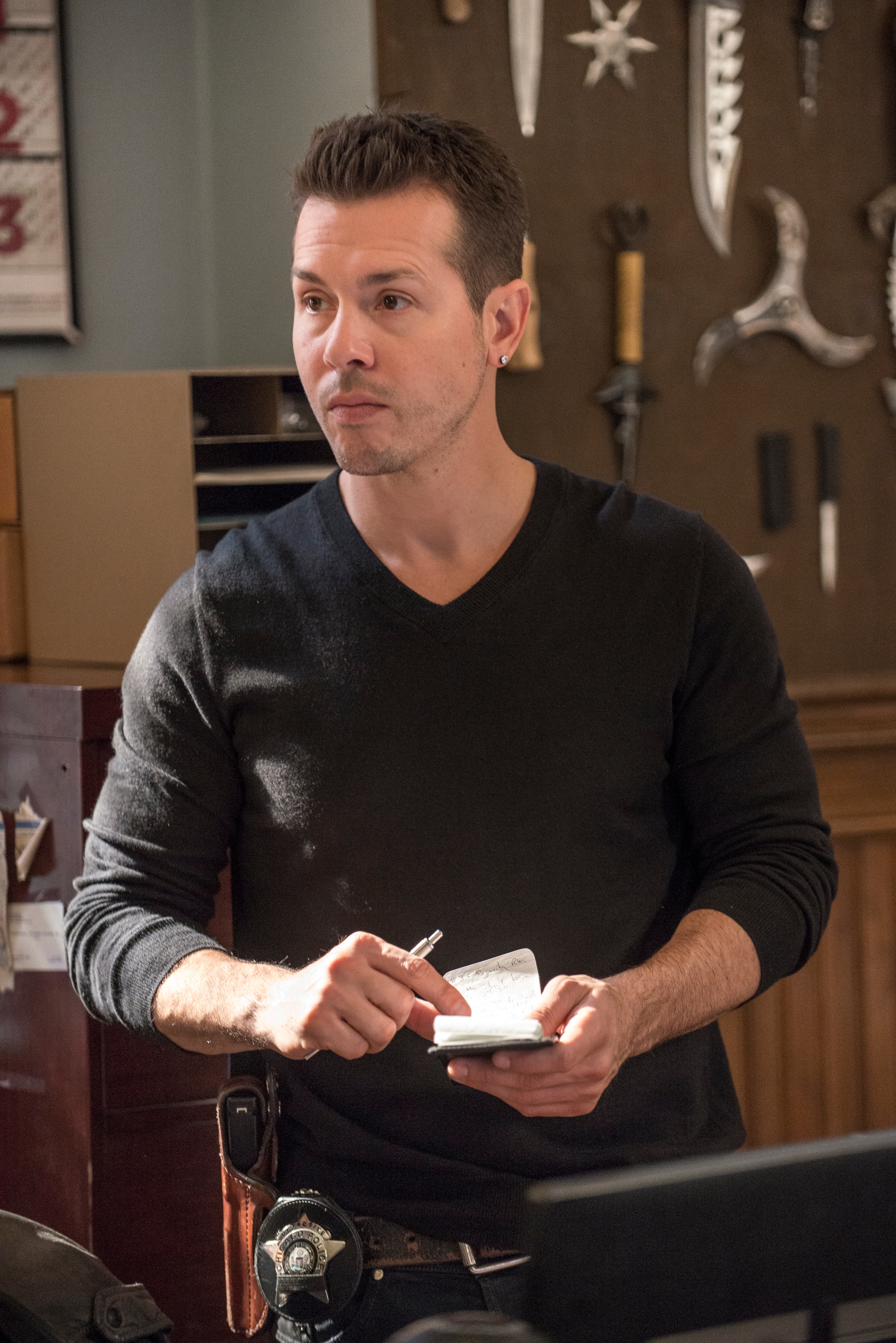 Chicago P.D.: They'll Have to Go Through Me Photo: 2033531 - NBC.com