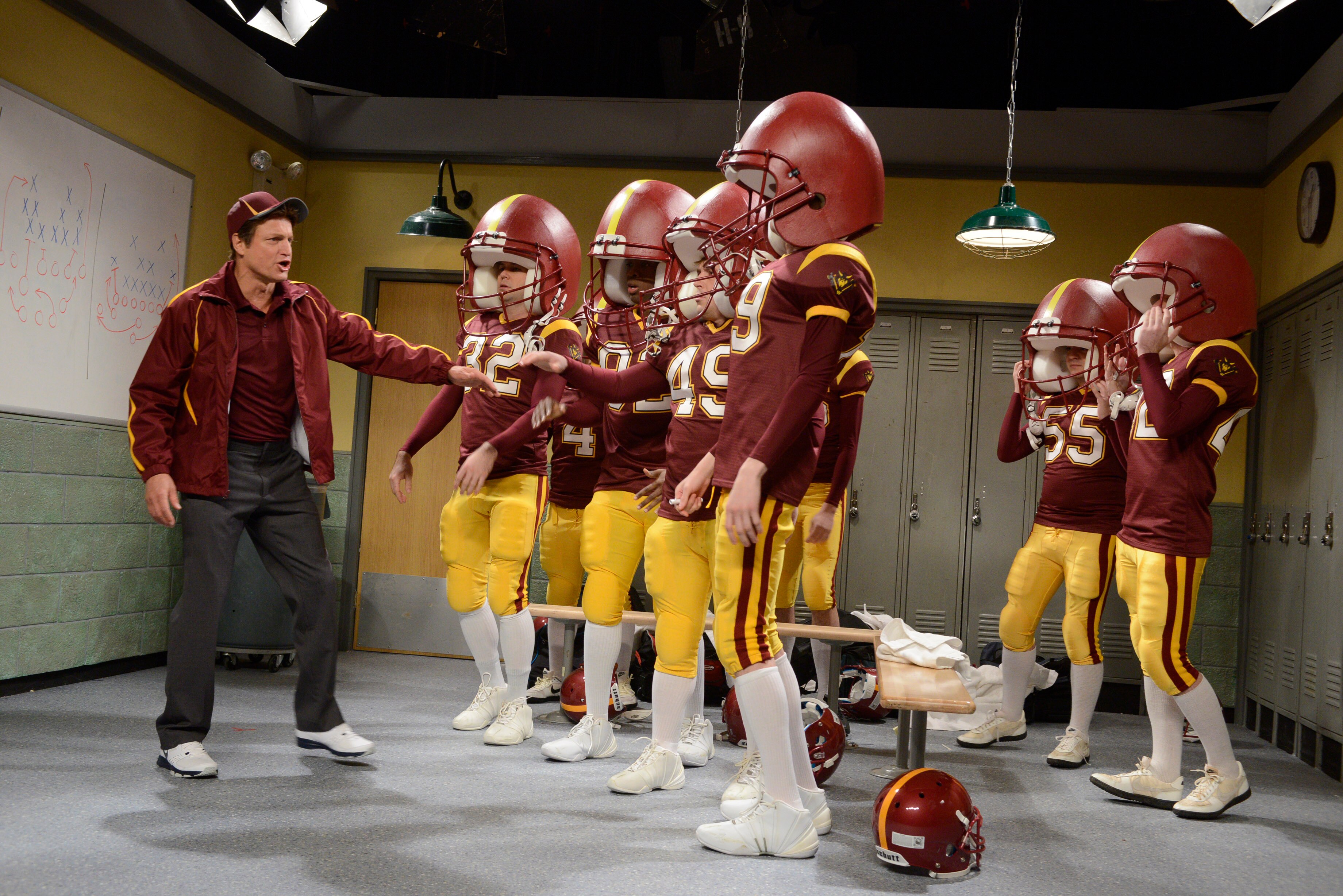 Saturday Night Live: From the Set: Woody Harrelson and Kendrick Lamar ...