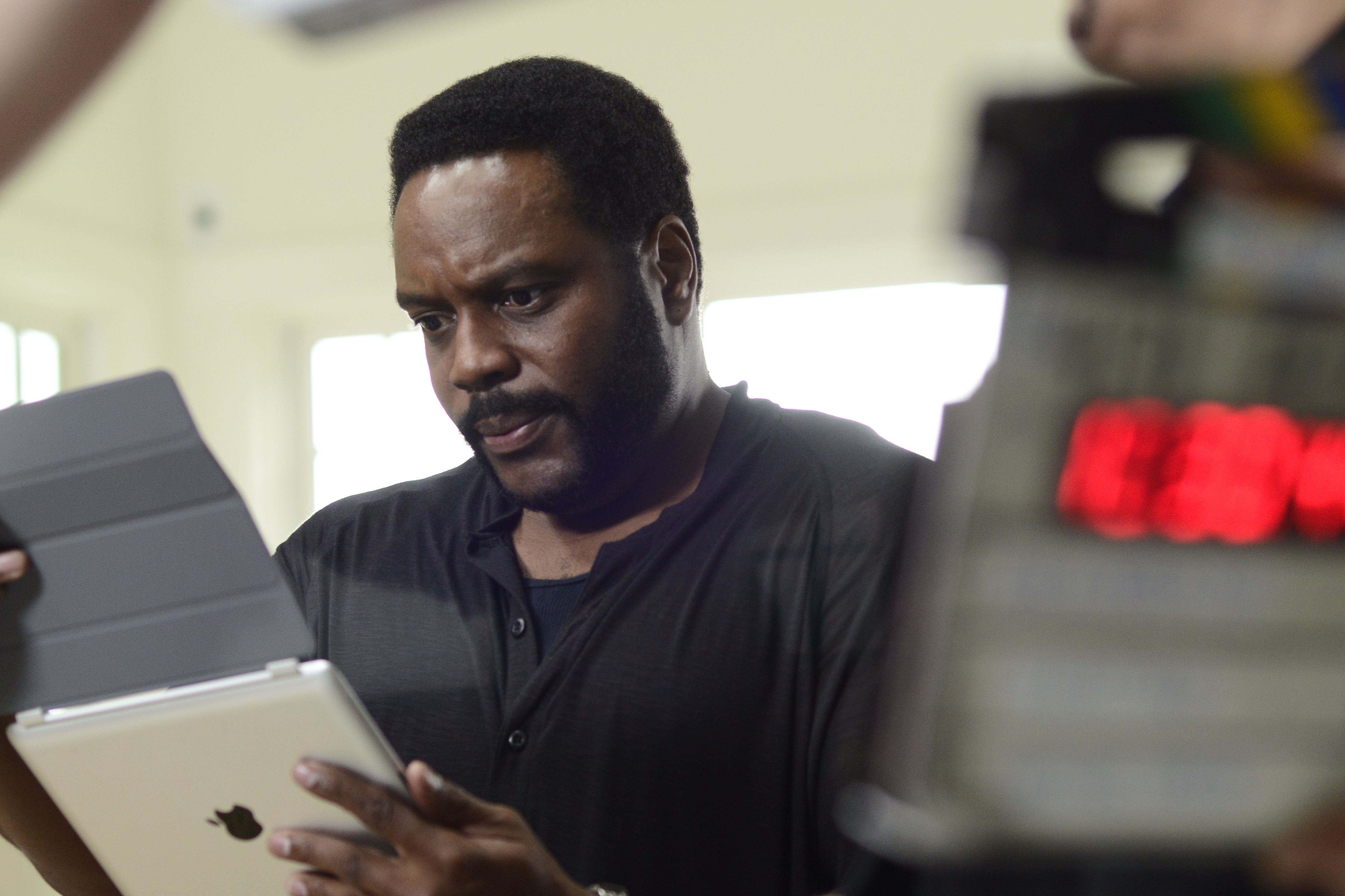 Law & Order: Special Victims Unit: Behind the Scenes of "Spousal ...