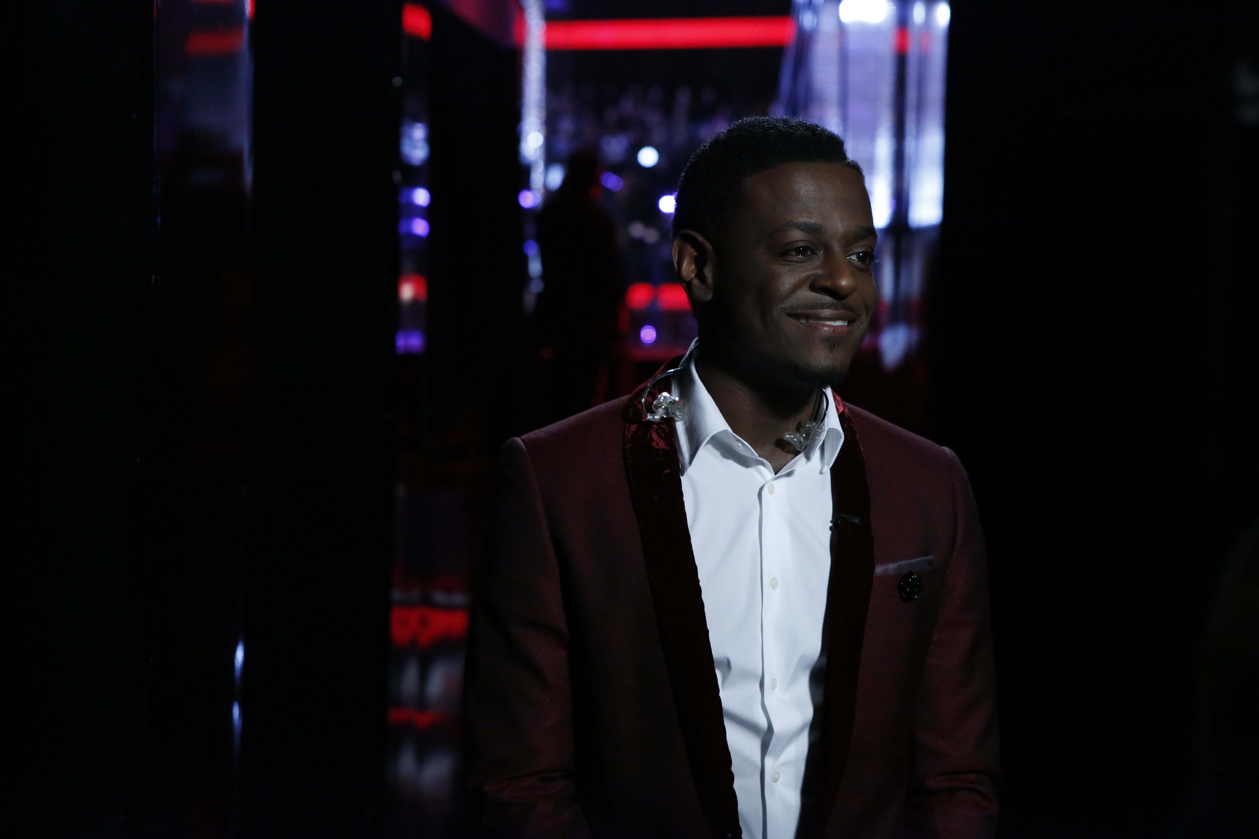 The Voice: Behind the Scenes: Live Final Performances Photo: 2145791 ...