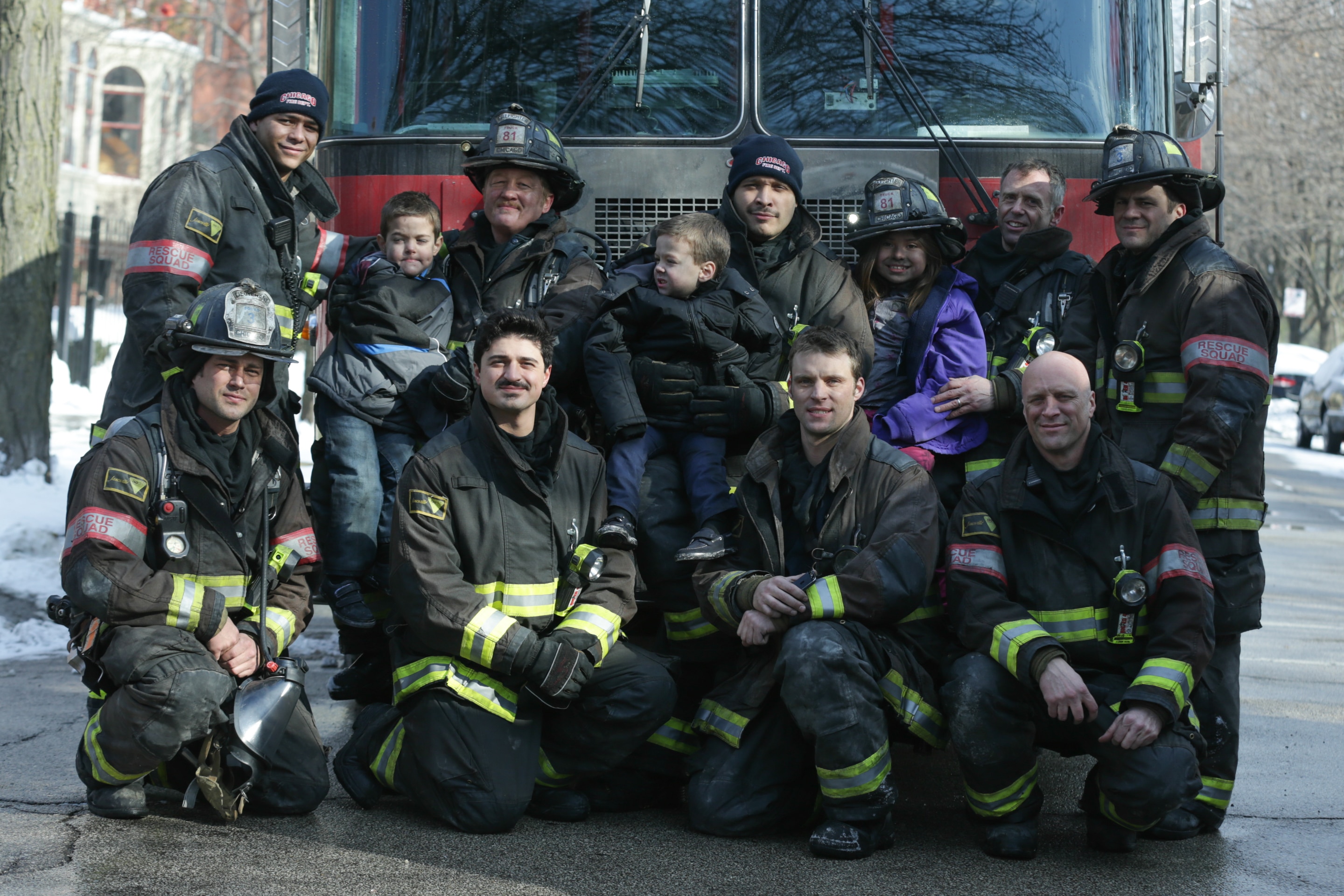 Chicago Fire: Behind the Scenes: When Things Got Rough Photo: 1640121 ...