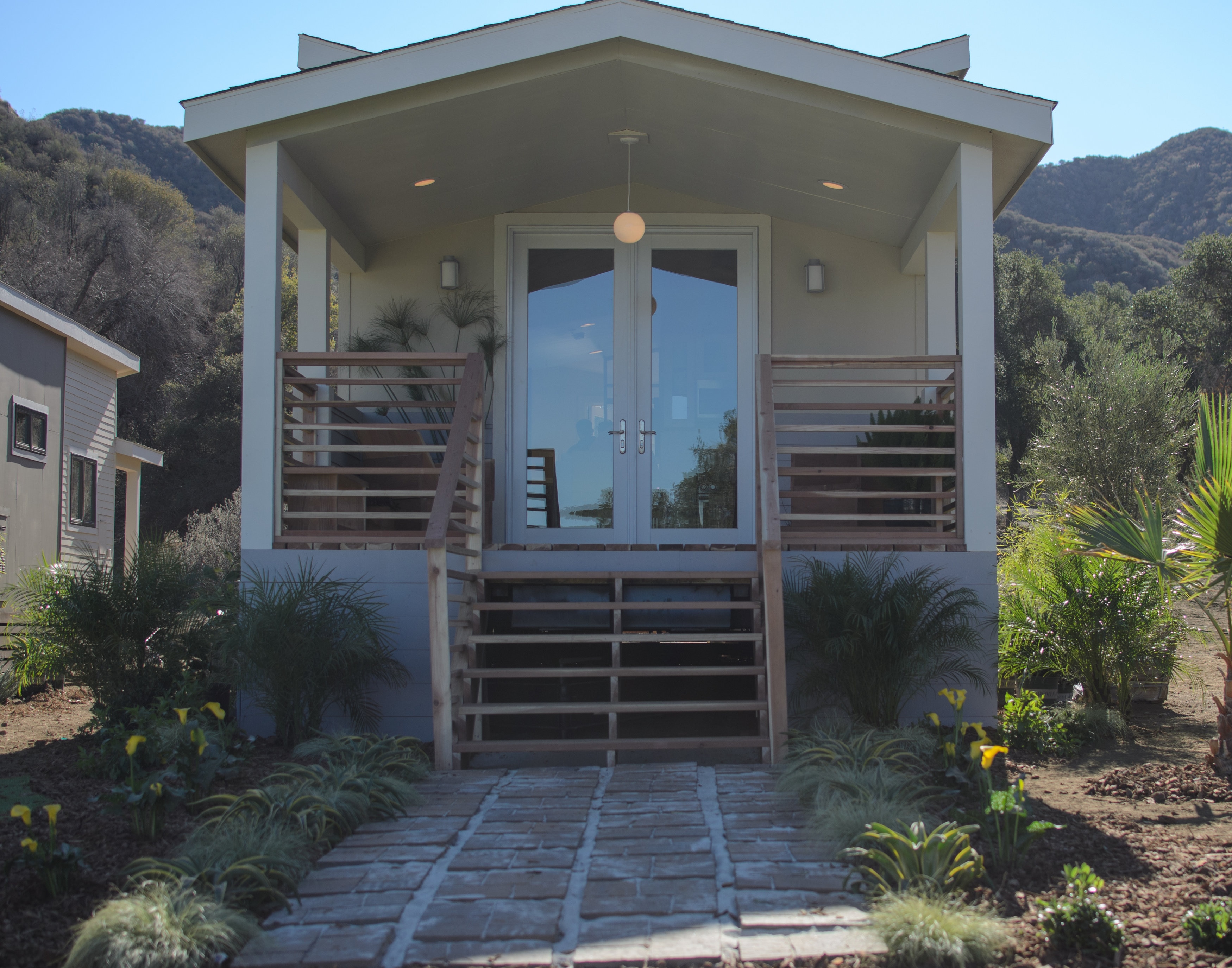 American Dream Builders: Modular Makeovers: Darren and Elaine Photo ...