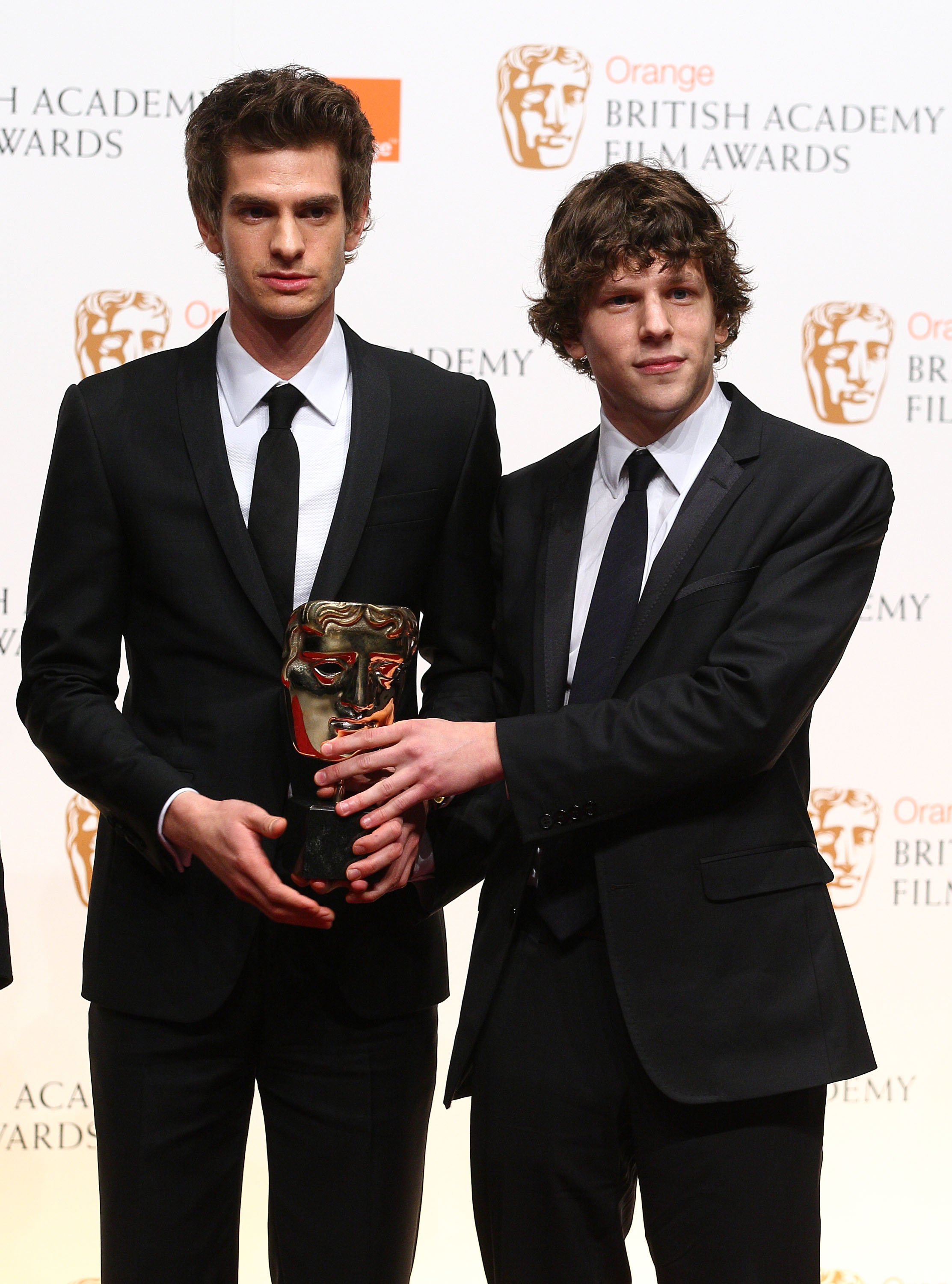 Saturday Night Live: 10 Interesting Facts About Andrew Garfield Photo ...