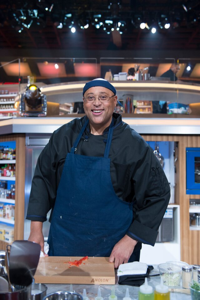 Food Fighters: Photos from the Elisha Joyce Episode Photo: 1783496 ...