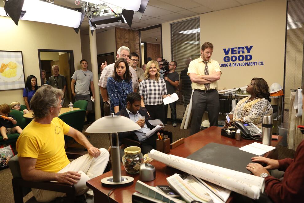 Parks and Recreation: Behind the Scenes: 2017 Photo: 2183871 - NBC.com