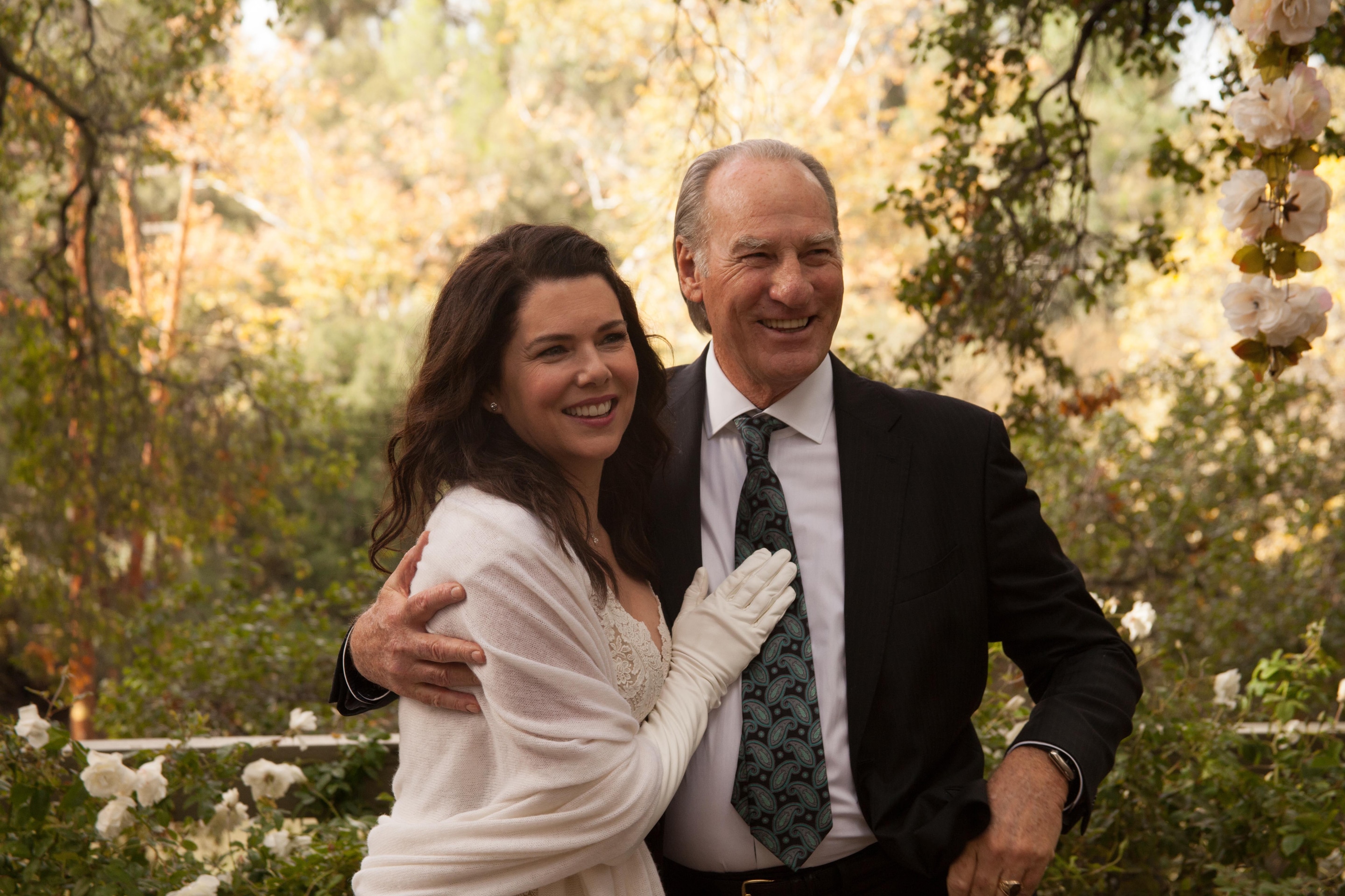 Parenthood: Hank and Sarah's Wedding Album Photo: 2208201 - NBC.com