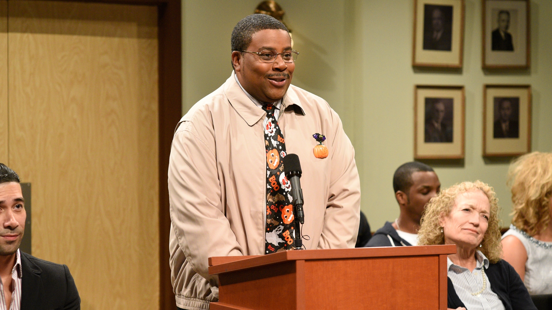 Watch Saturday Night Live Highlight: City Council Meeting - NBC.com