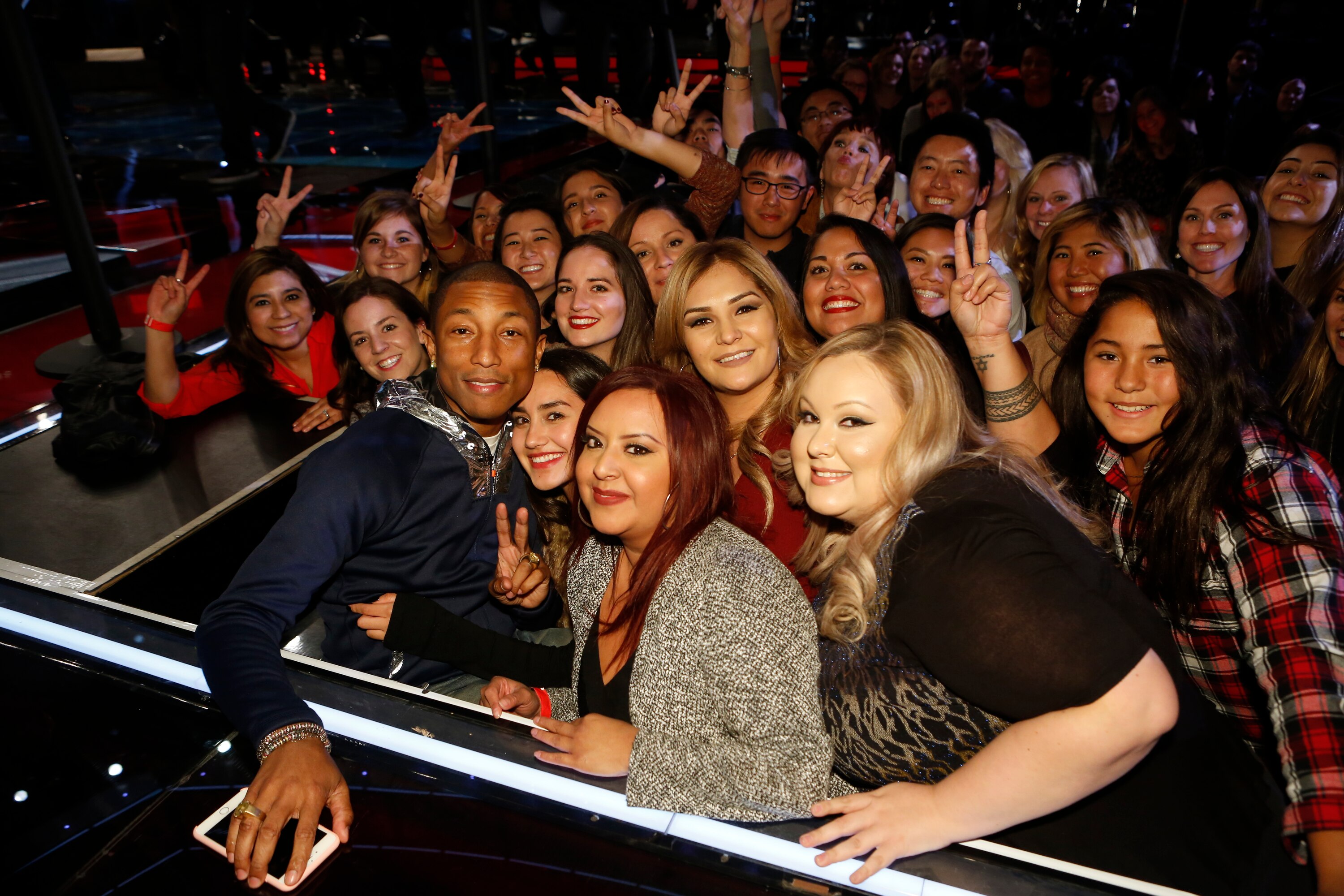 The Voice: Backstage at the Top 10 Performances Photo: 2560991 - NBC.com