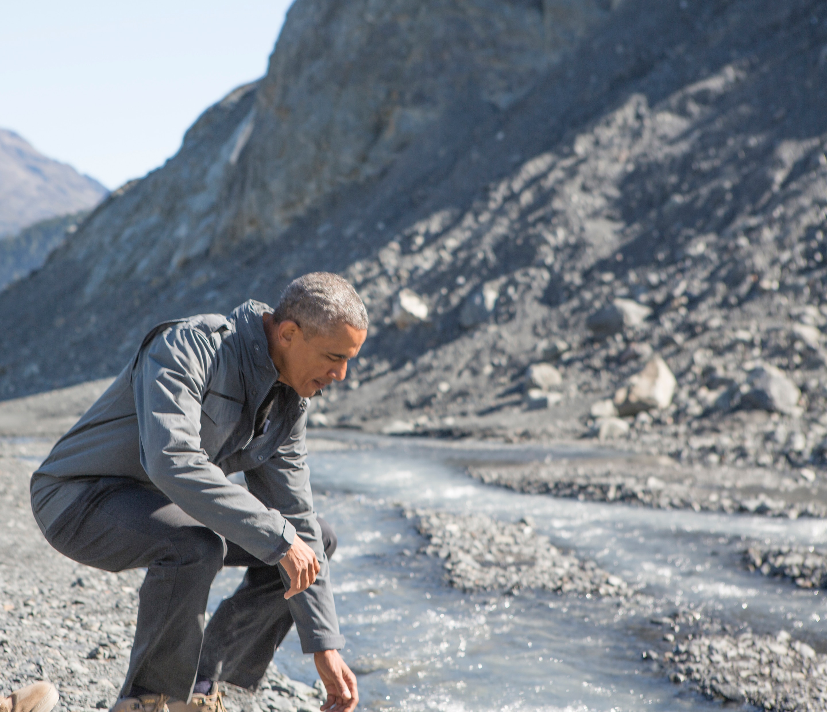 Running Wild with Bear Grylls: President Barack Obama Photo: 2580166 ...