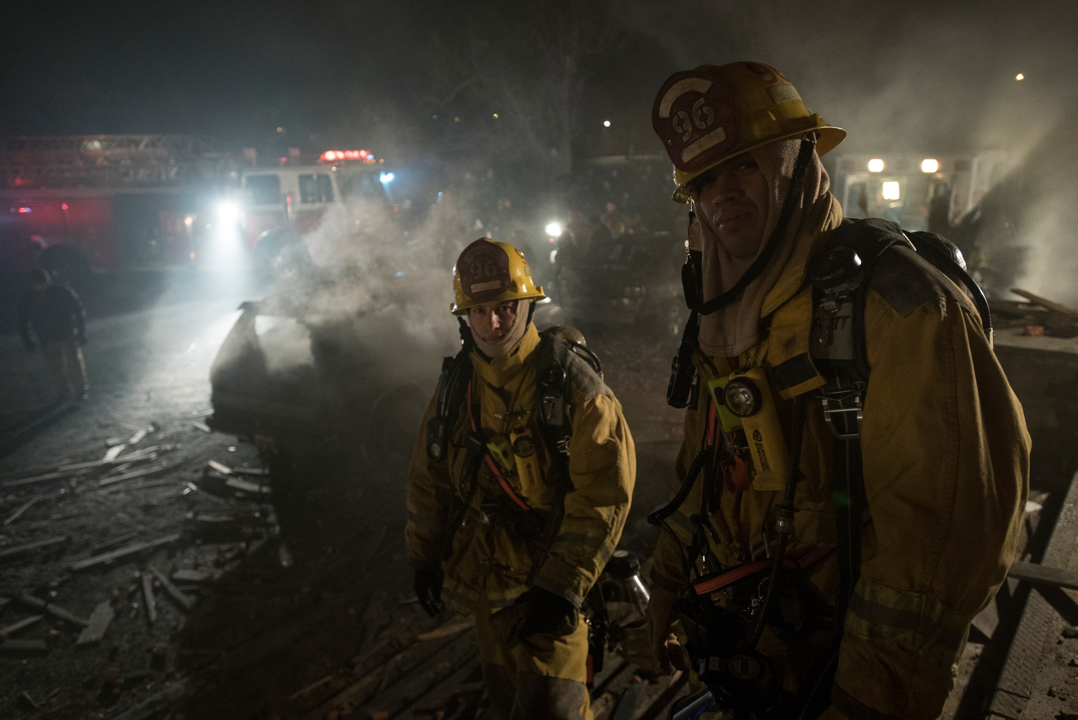 The Night Shift: Behind the Scenes: "Best Laid Plans" Photo: 2297036 ...