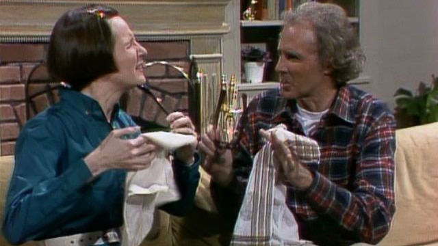 Watch Saturday Night Live Highlight: Nerdy Traits - NBC.com