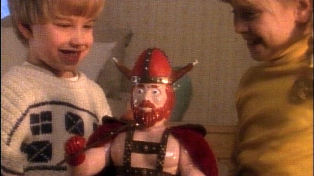 Watch Saturday Night Live Highlight: Big Red - NBC.com