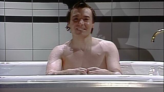 Watch Saturday Night Live Highlight: Simon - NBC.com