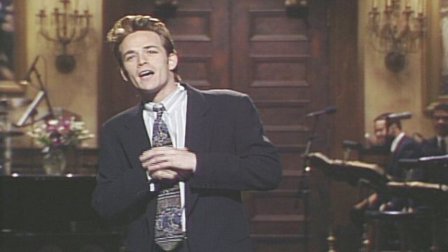 Watch Saturday Night Live Highlight: Monologue: Luke Perry Gets Advice ...