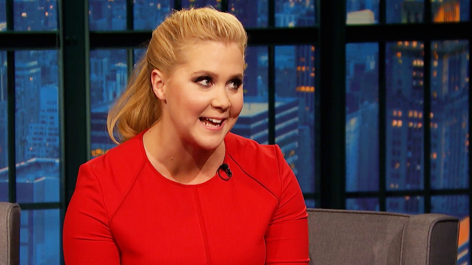 Watch Late Night with Seth Meyers Interview: Amy Schumer Talks ...