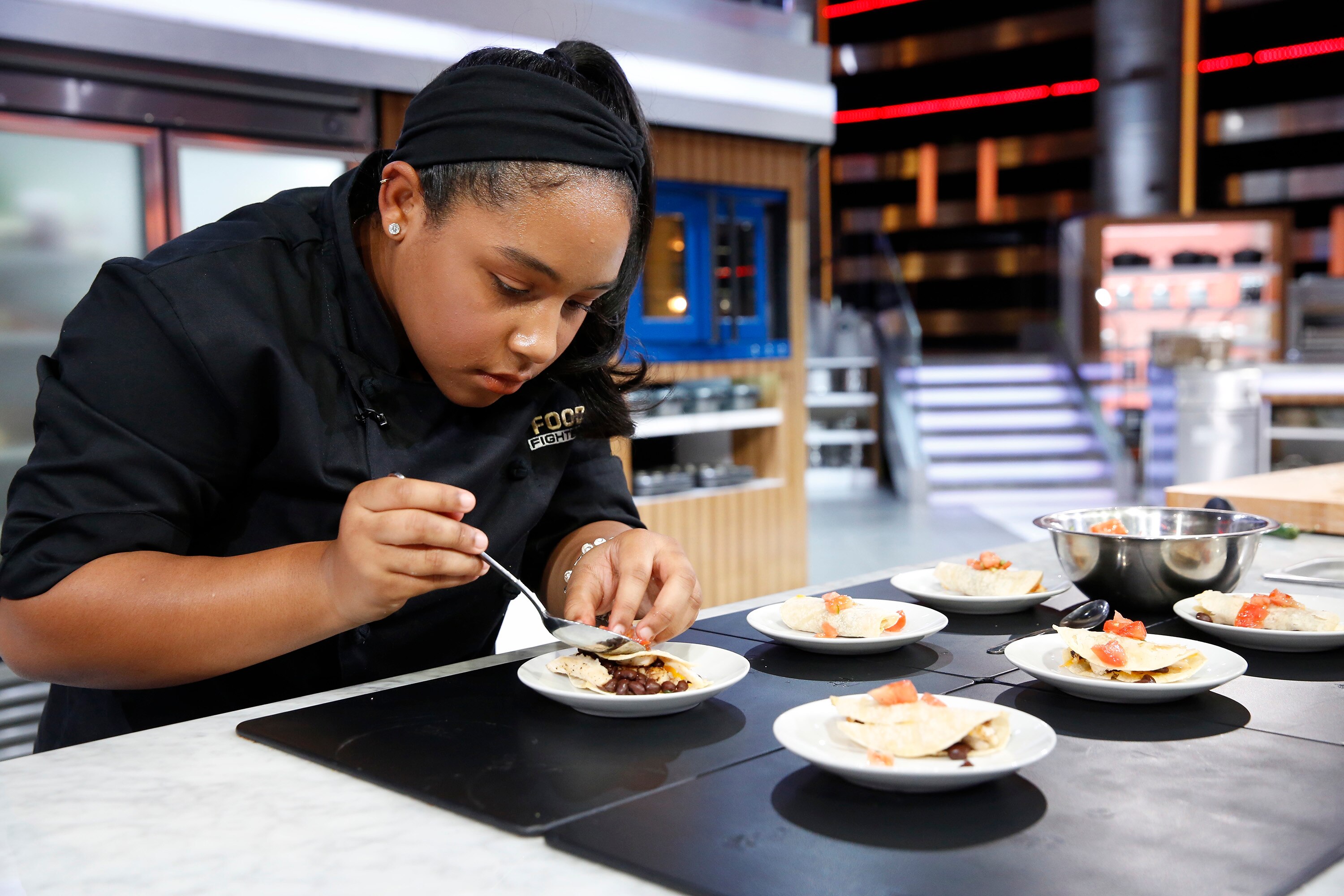 Food Fighters: Ryan McKay Photo: 2435871 - NBC.com